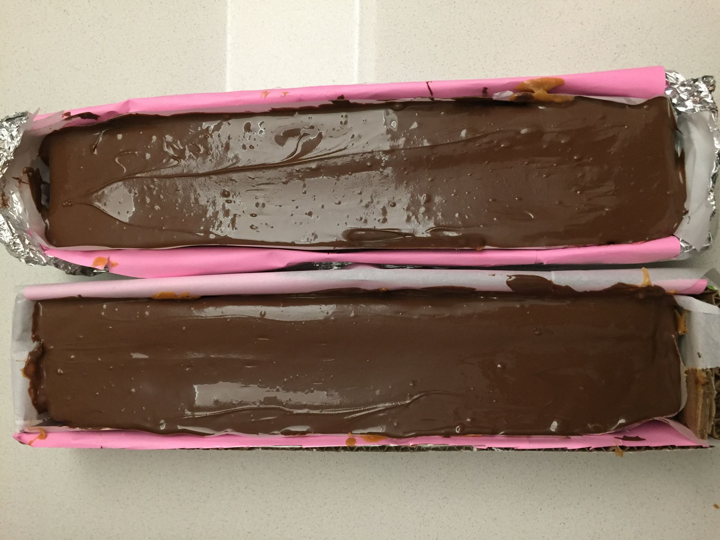Giant Twix Bars! : 7 Steps (with Pictures) - Instructables