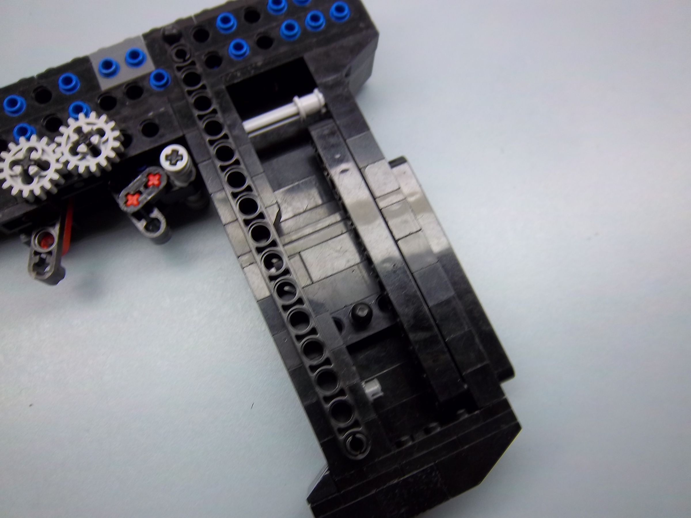 Functional LEGO Pistol (with GIF) : 4 Steps (with Pictures) - Instructables