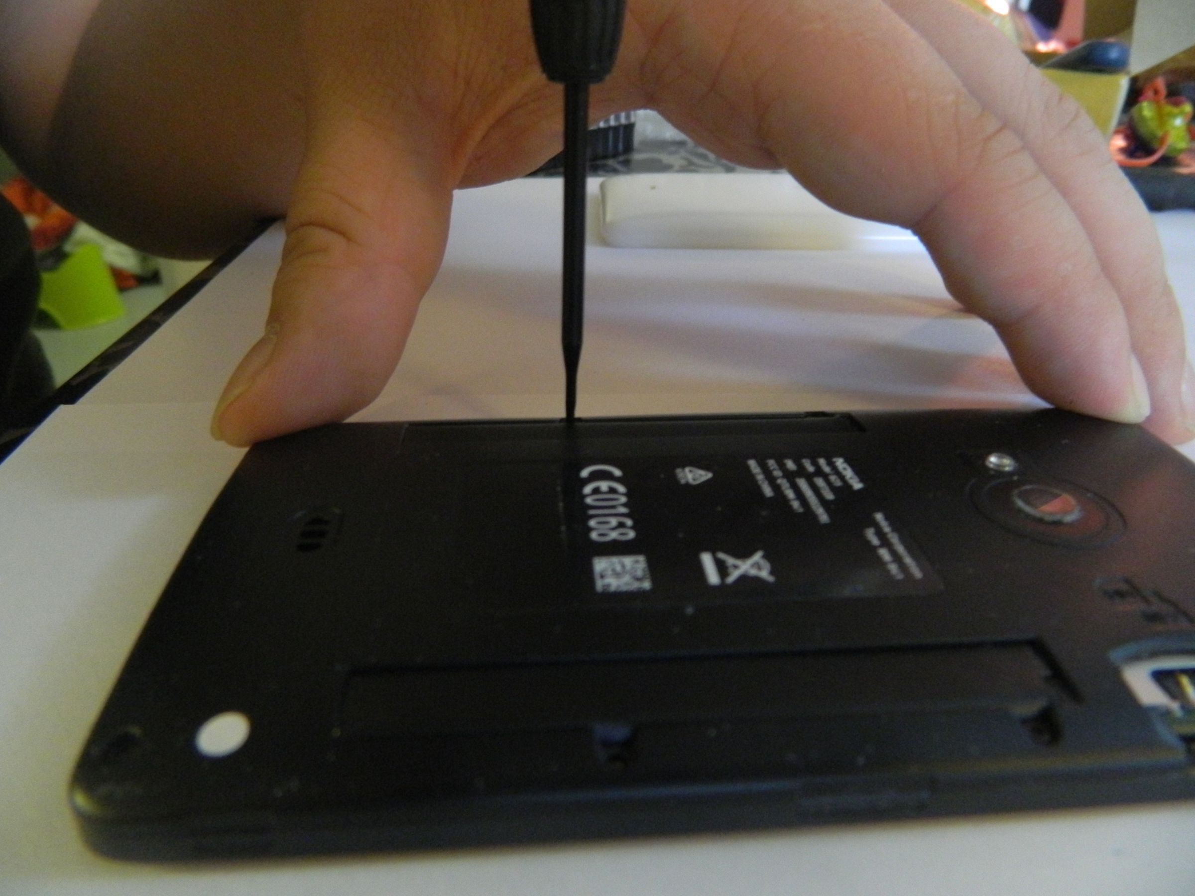 Replacing Broken Screen Glass : 4 Steps - Instructables