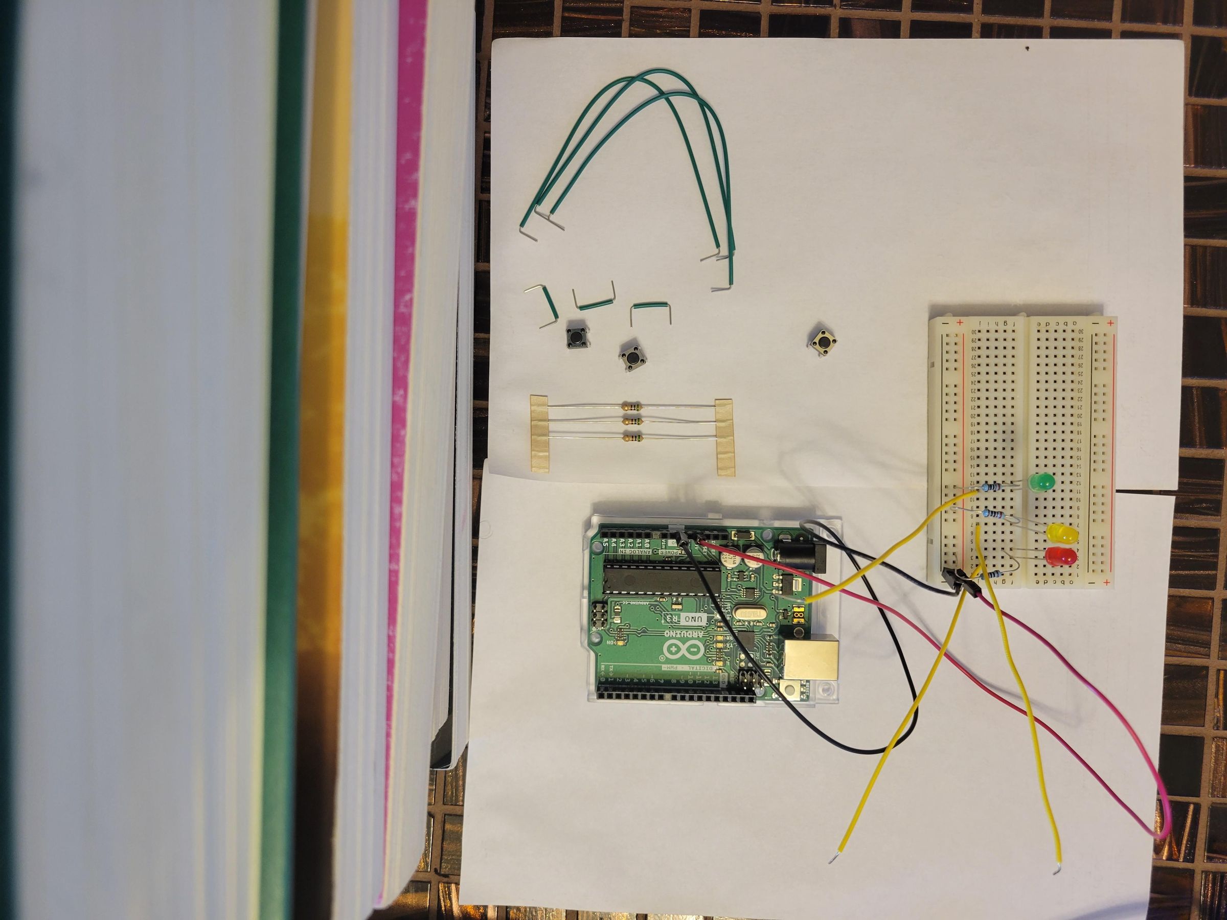 Stop Light Ardunio : 19 Steps - Instructables