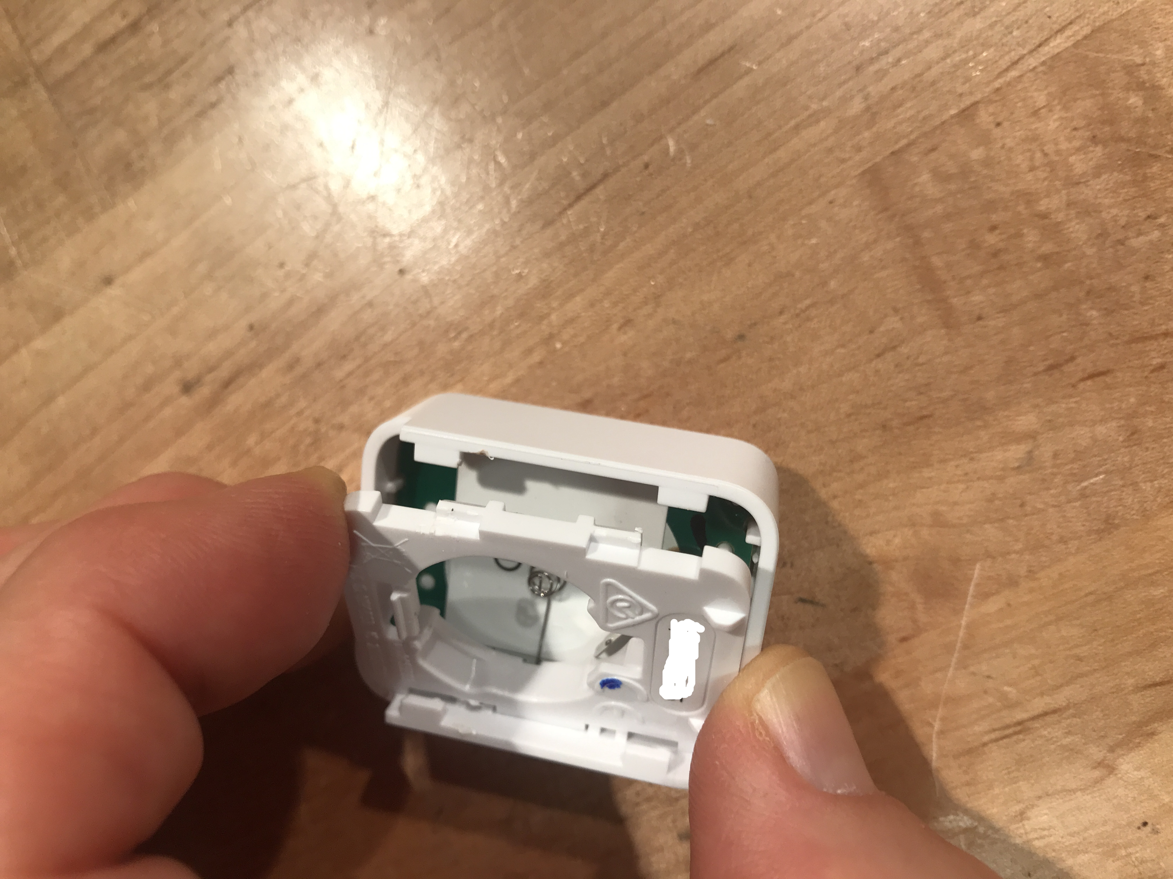 Boosting Signal Range of SimpliSafe Door/Window Sensors : 6 Steps (with ...