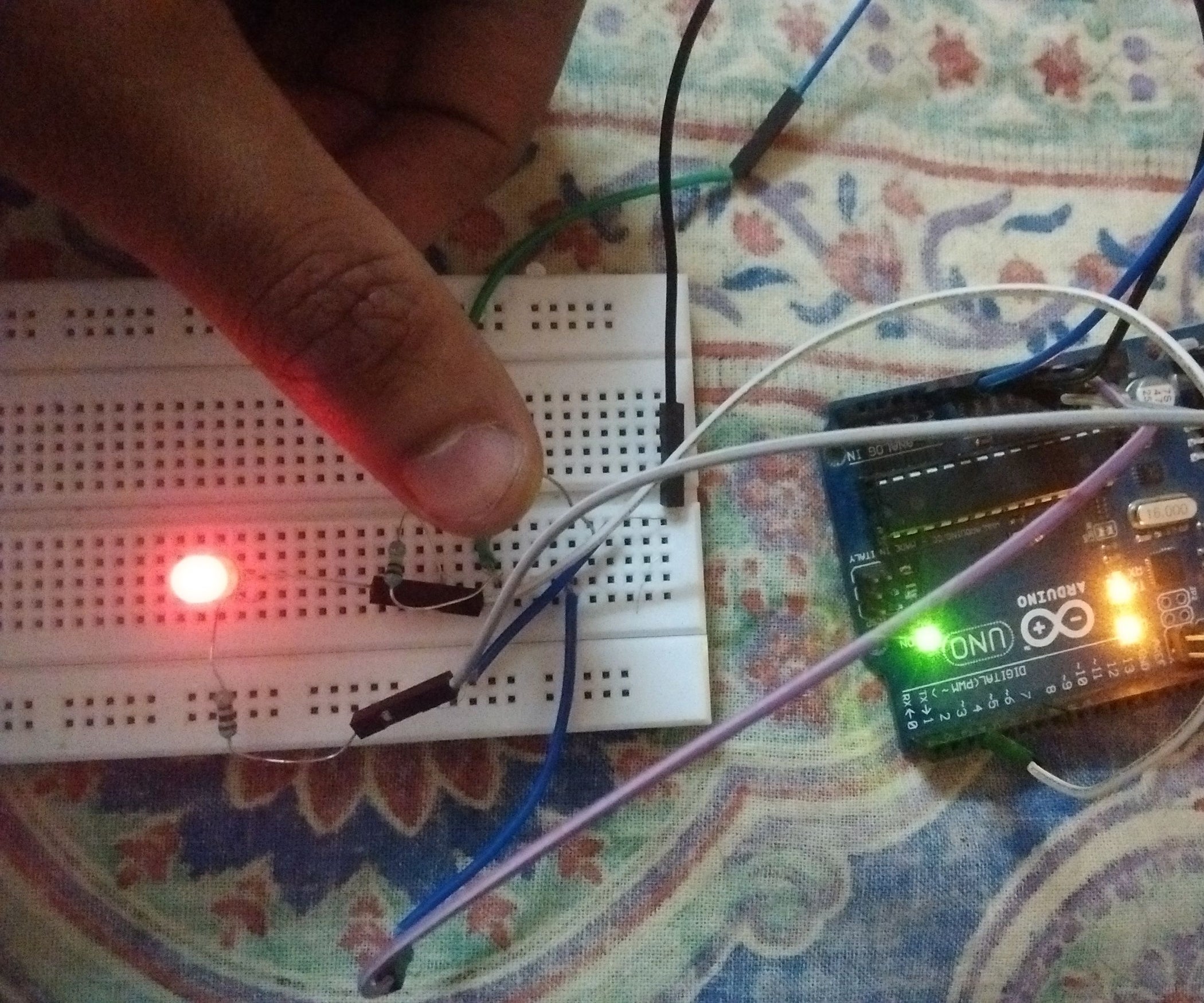 Object Detection Using LDR : 3 Steps - Instructables
