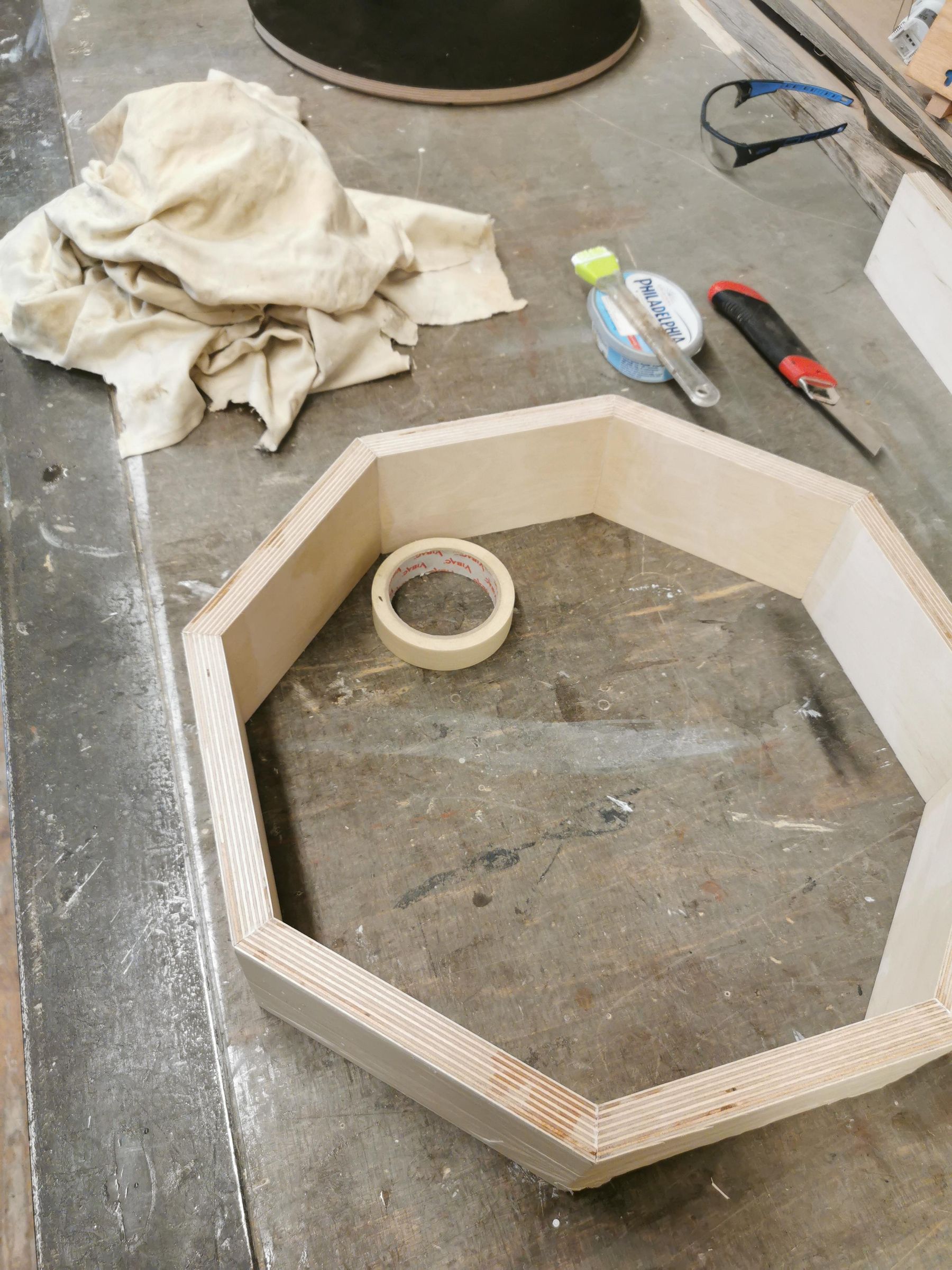 Light Up Mirror With Cabinet : 12 Steps (with Pictures) - Instructables