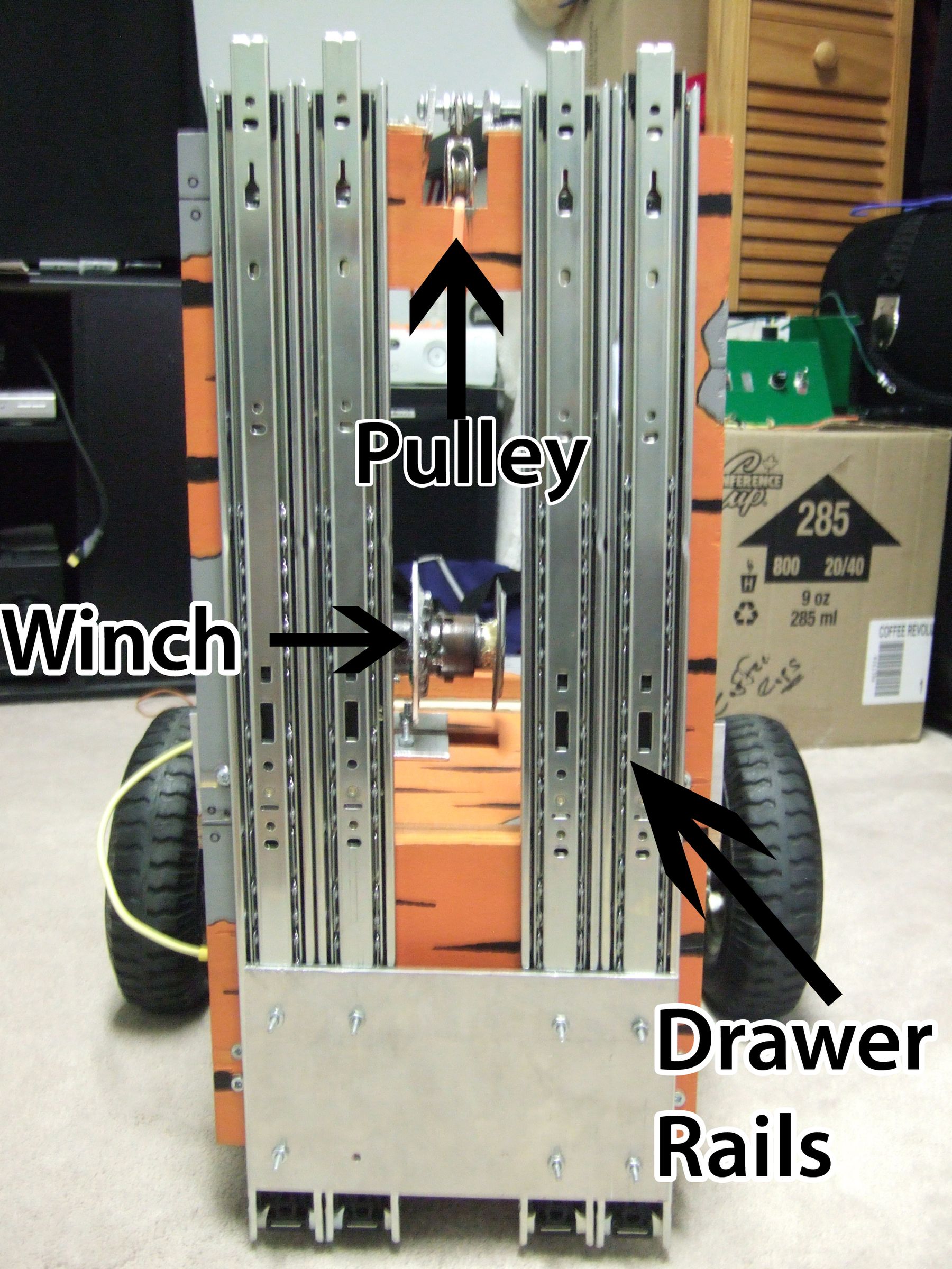 Tiger Forklift : 11 Steps (with Pictures) - Instructables