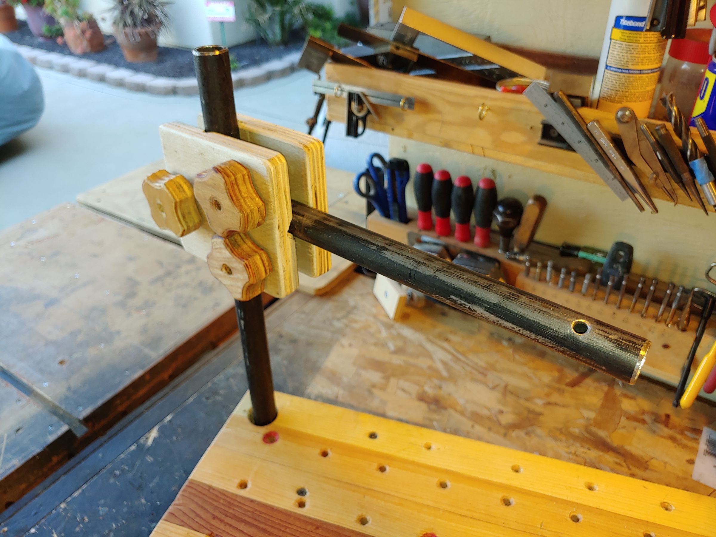 Mini-Work Bench : 10 Steps - Instructables