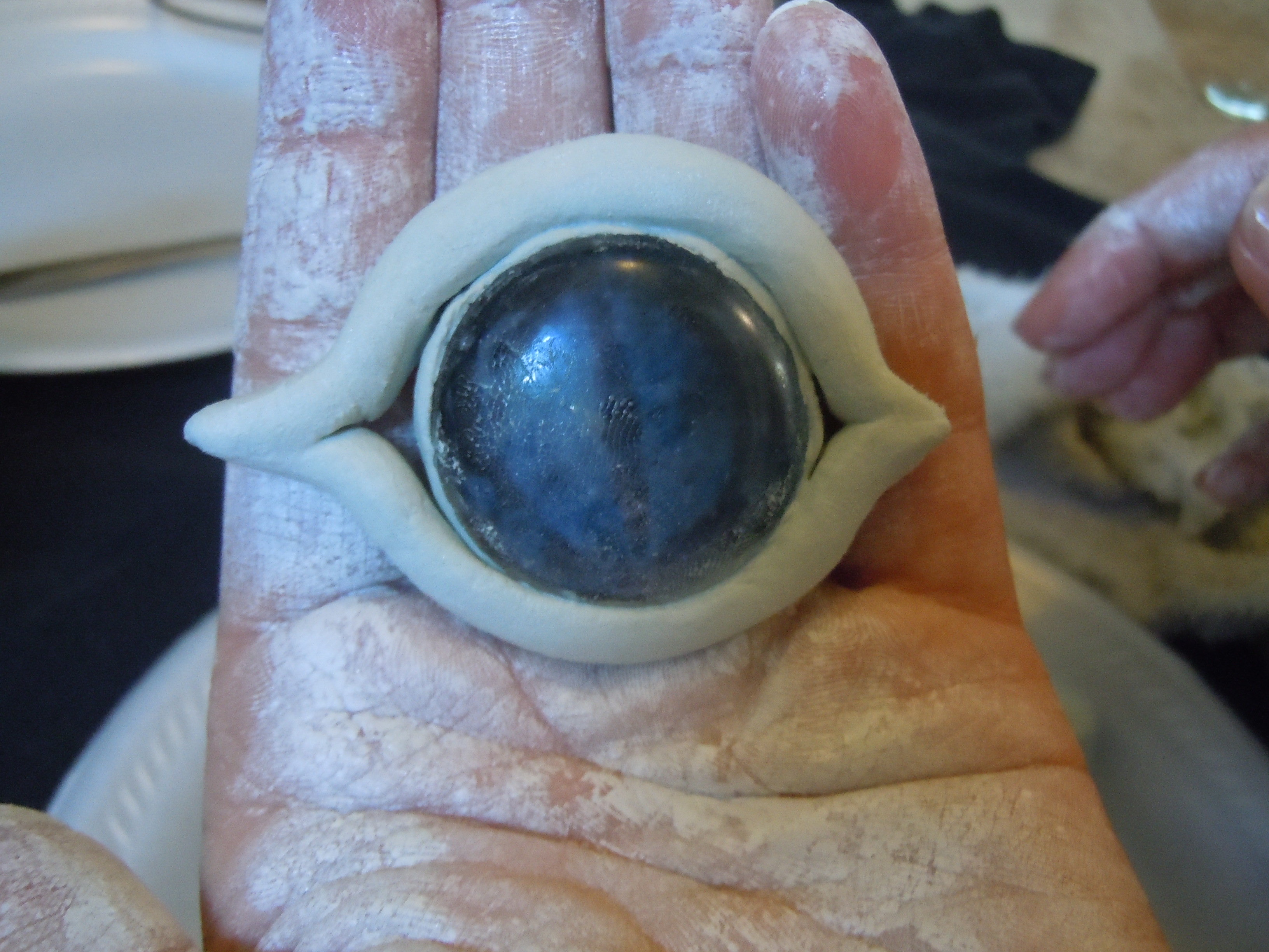 How to Make a Dragon Eye Pendant : 6 Steps (with Pictures) - Instructables