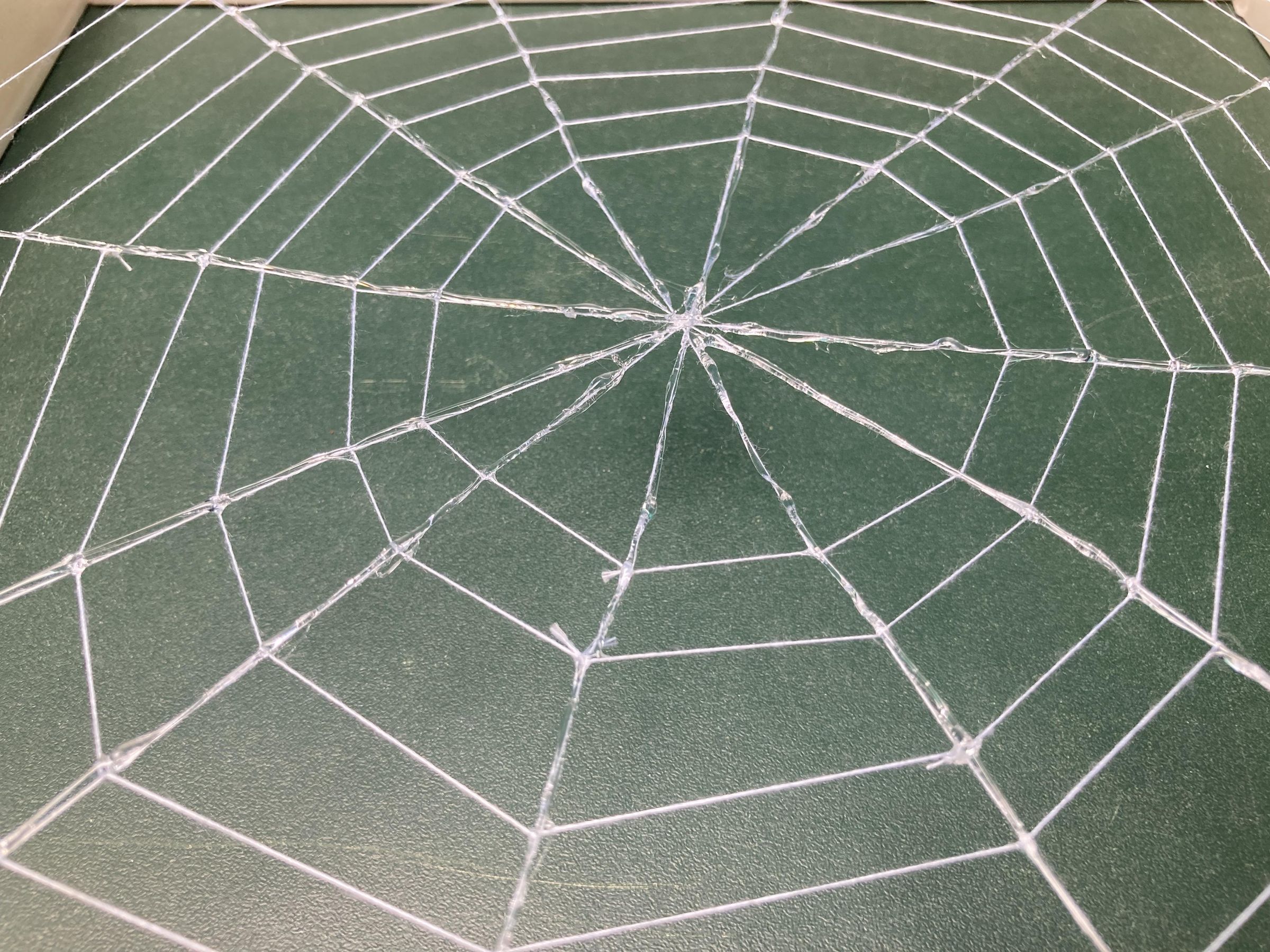 Hot Glue Spider Web : 5 Steps (with Pictures) - Instructables