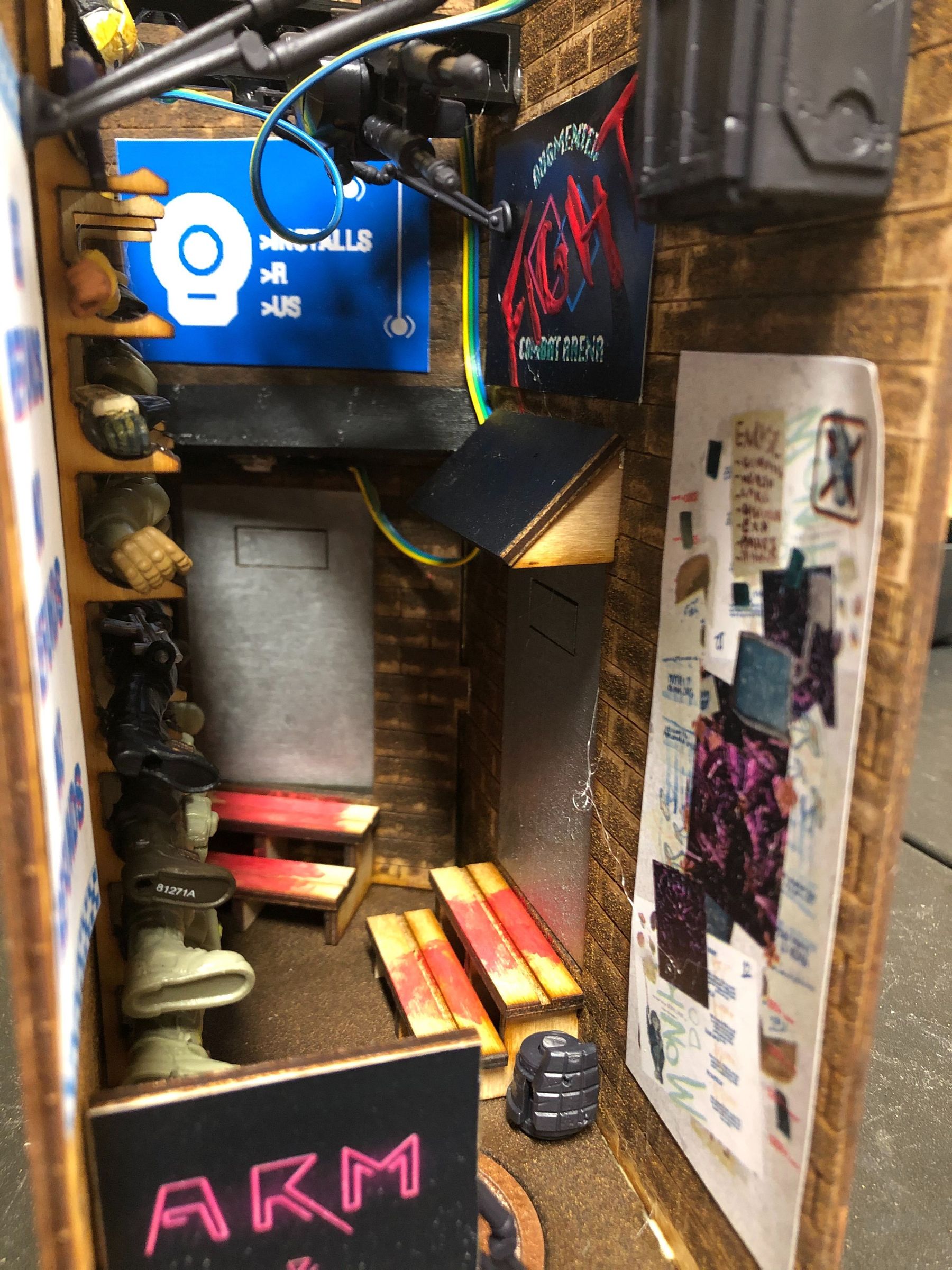 Cyberpunk Book Nook : 5 Steps - Instructables