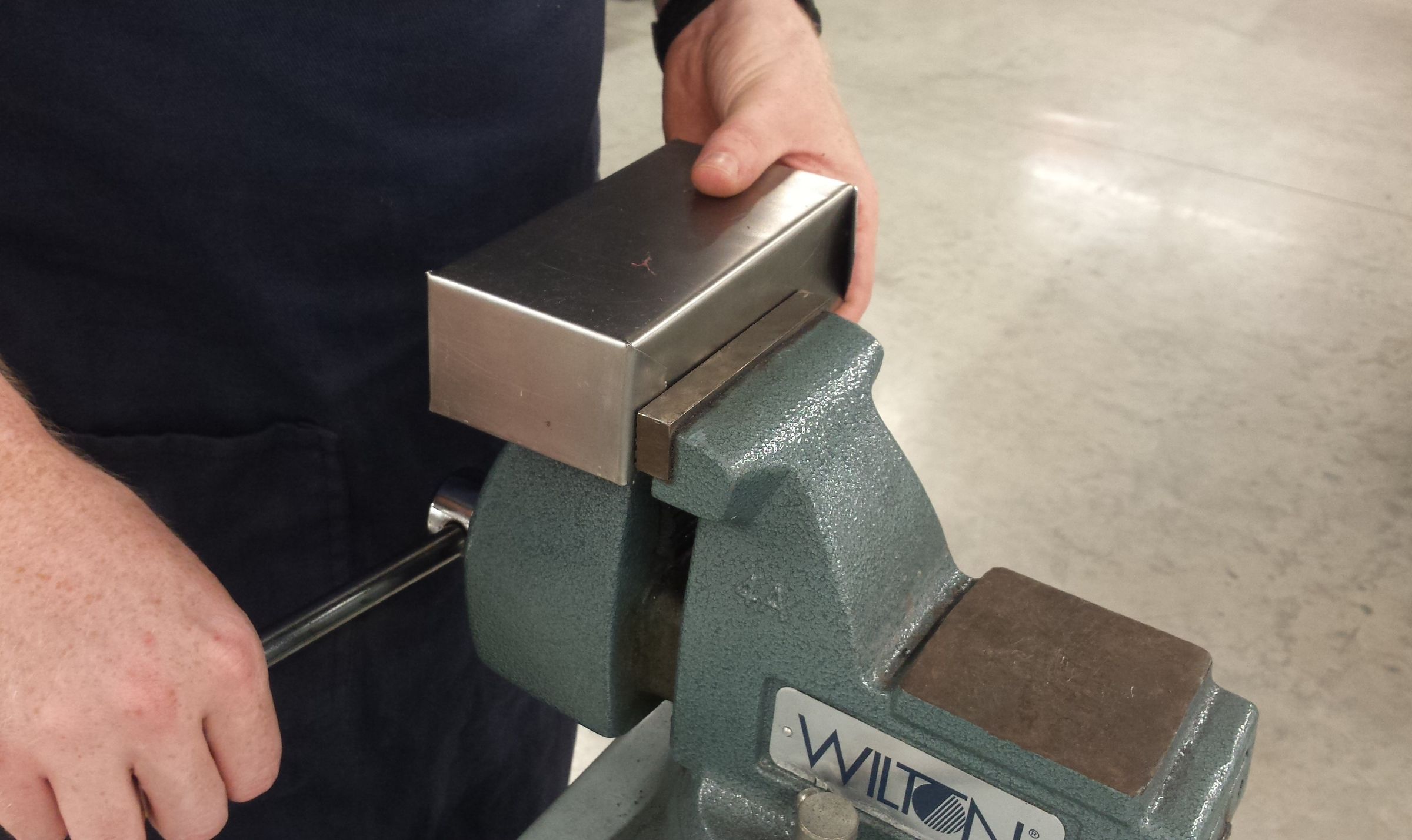 Sheet Metal Box : 12 Steps (with Pictures) - Instructables