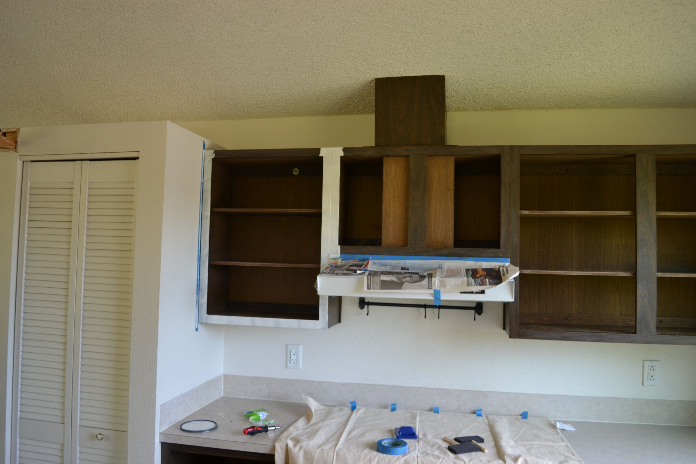 Remodeling: Refreshing Kitchen Cabinets : 7 Steps (with Pictures ...