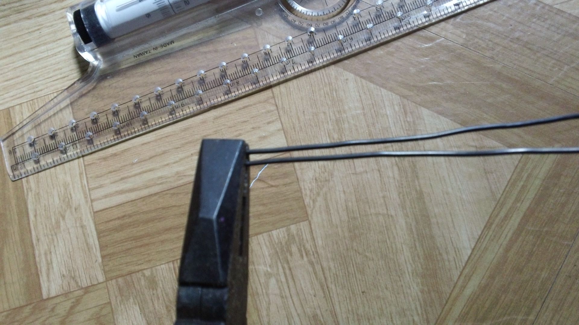 Basics of Twisting Wire for Jewelry : 4 Steps (with Pictures ...