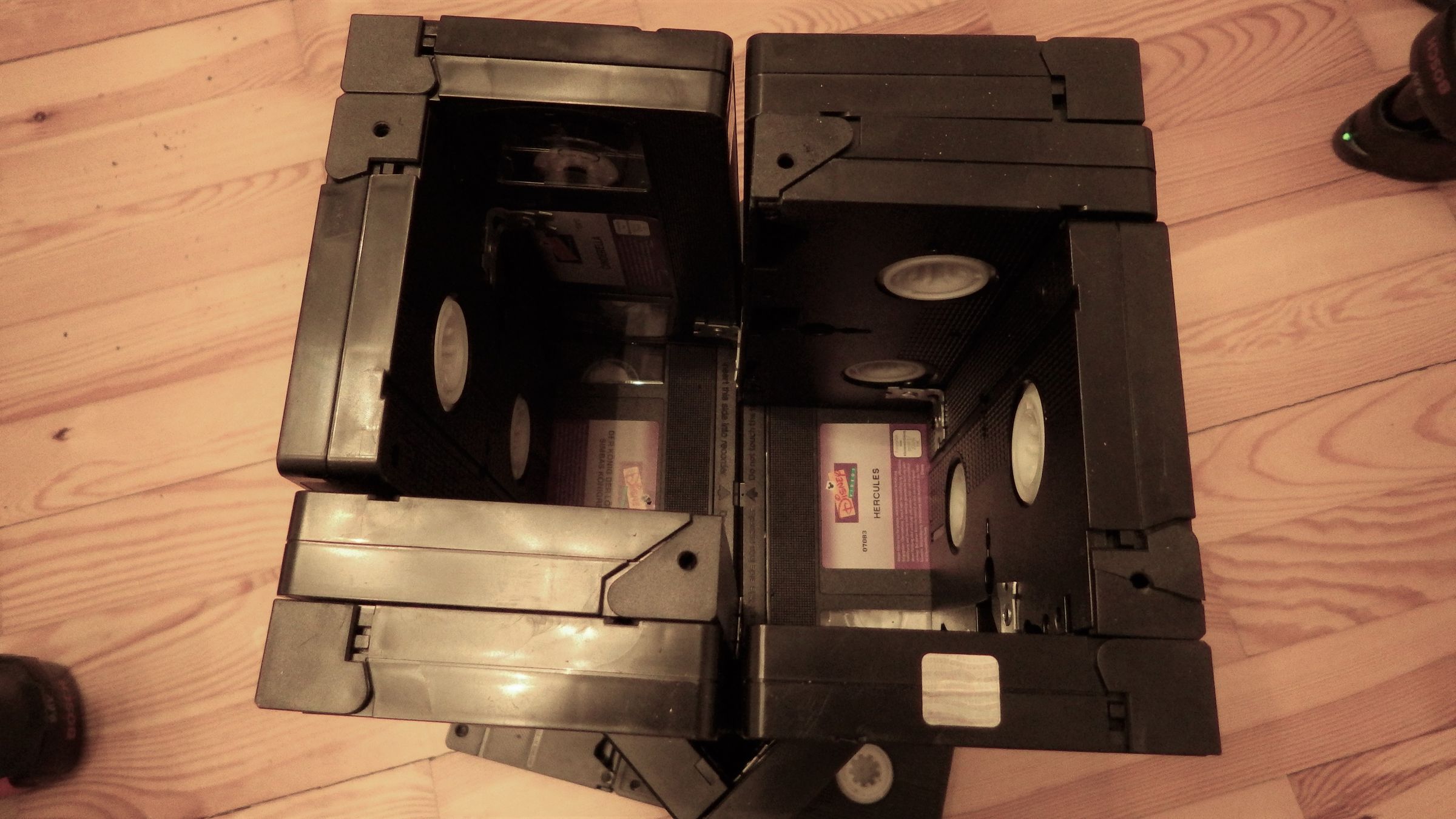 VHS Couch Table Legs : 10 Steps (with Pictures) - Instructables