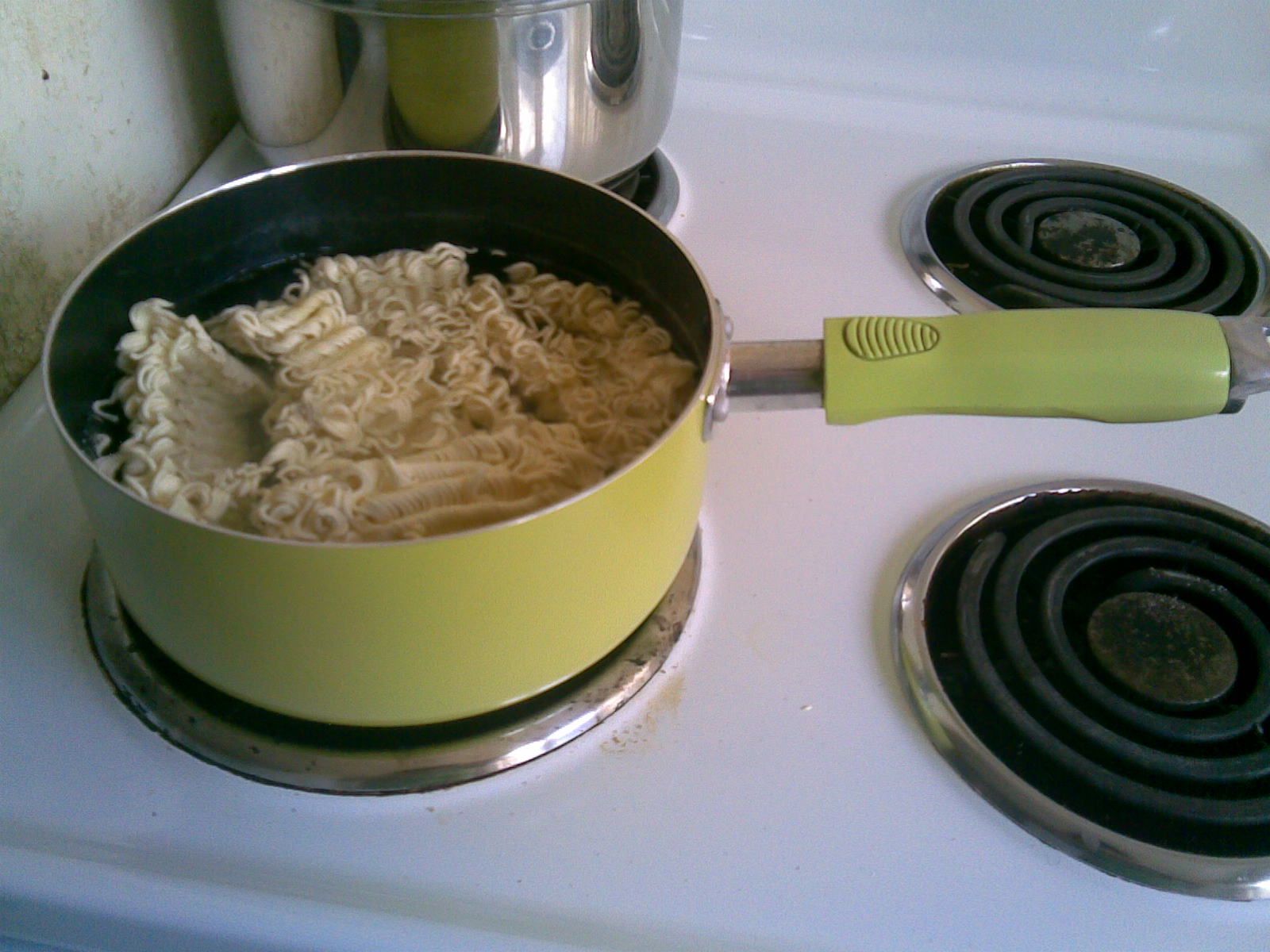 The Best 2-Minute Noodles : 4 Steps - Instructables