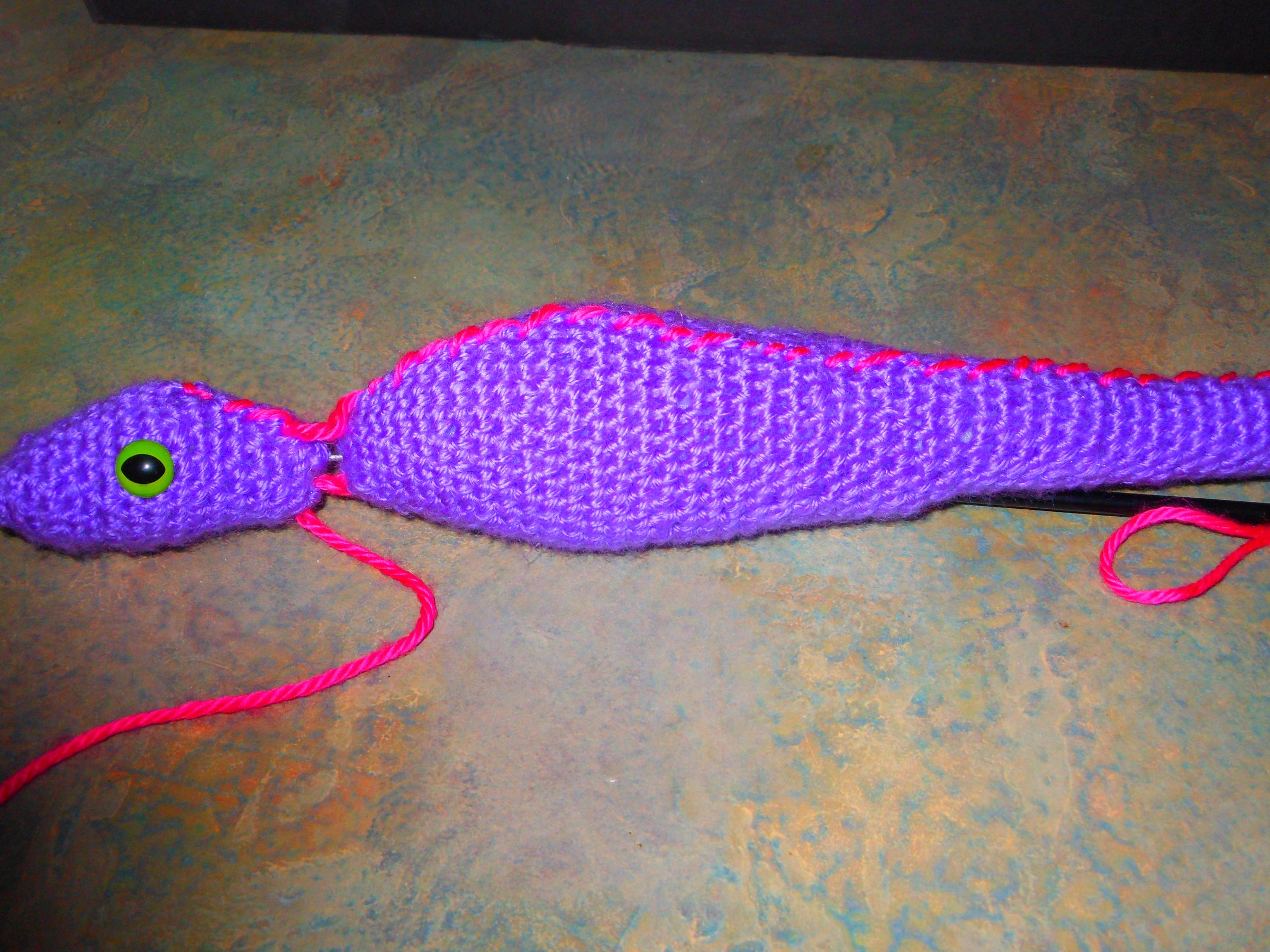 Dragon Shoulder Puppet : 19 Steps - Instructables