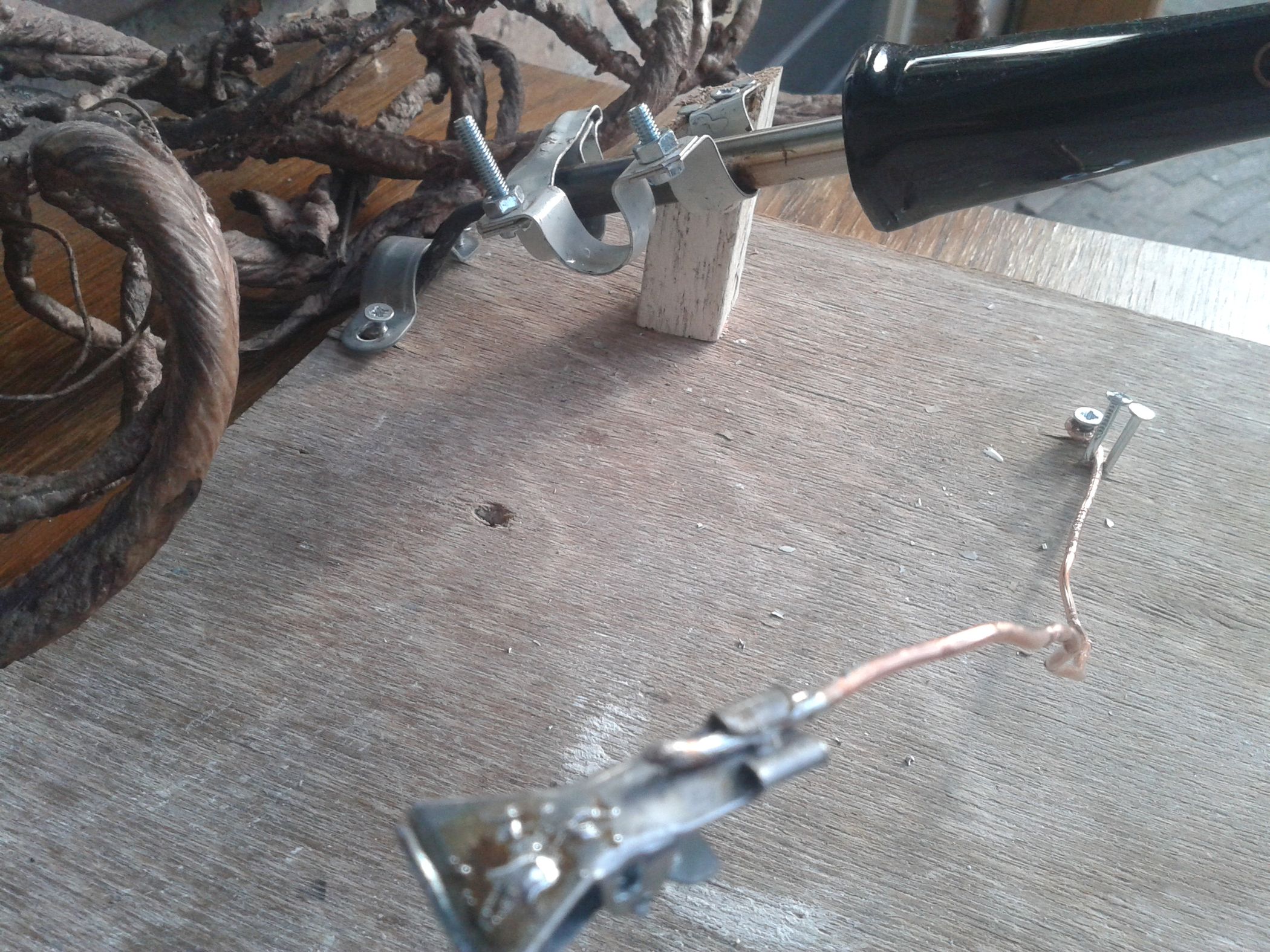 Soldering Table With Helping Hands! : 3 Steps - Instructables