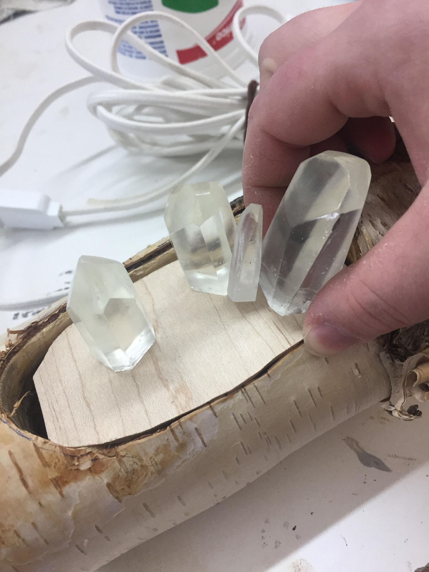 Magical Crystal Log Lamp : 15 Steps (with Pictures) - Instructables