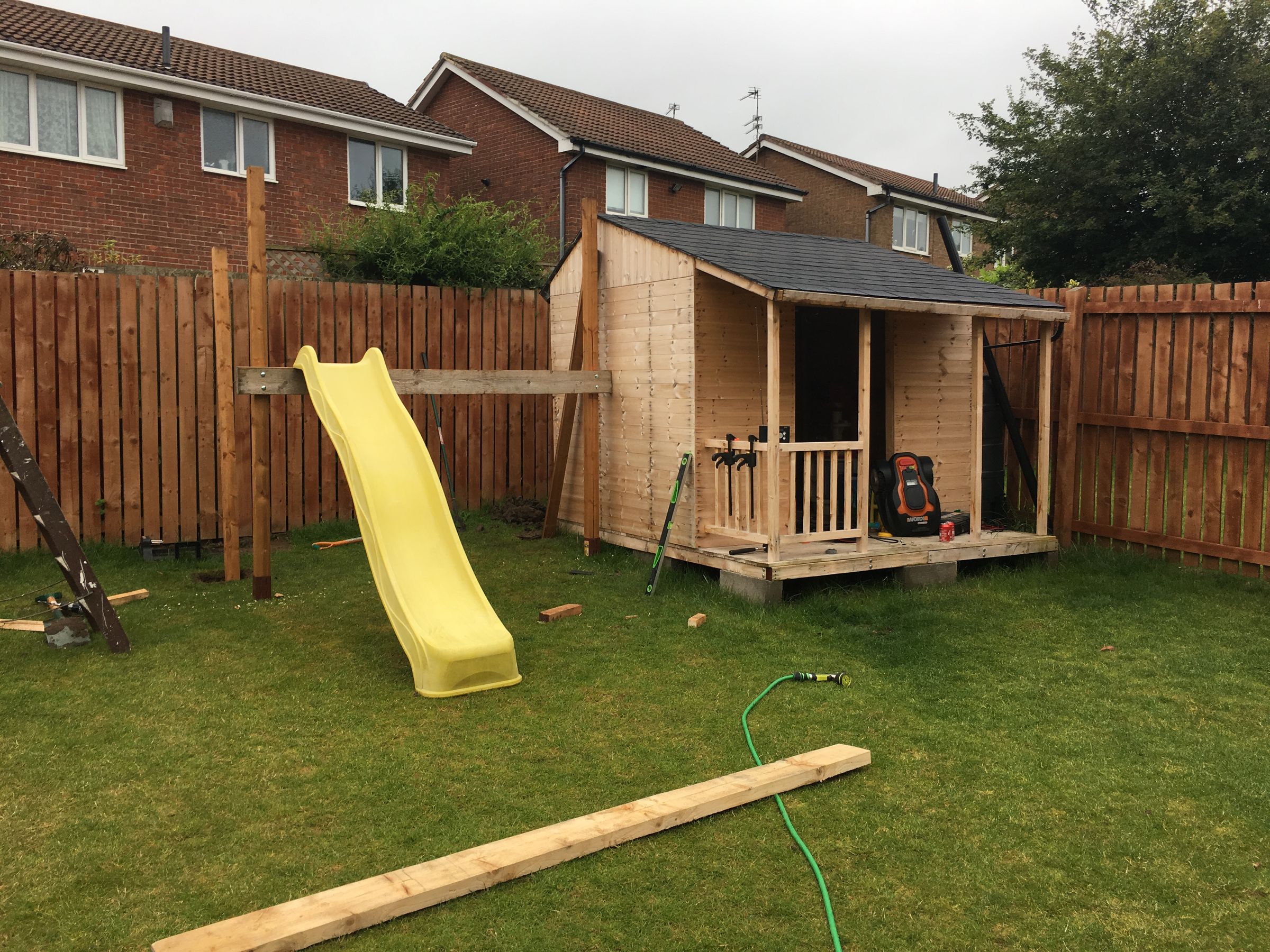 Custom Solar Powered Playhouse With Built in DIY Powerwall! : 7 Steps ...