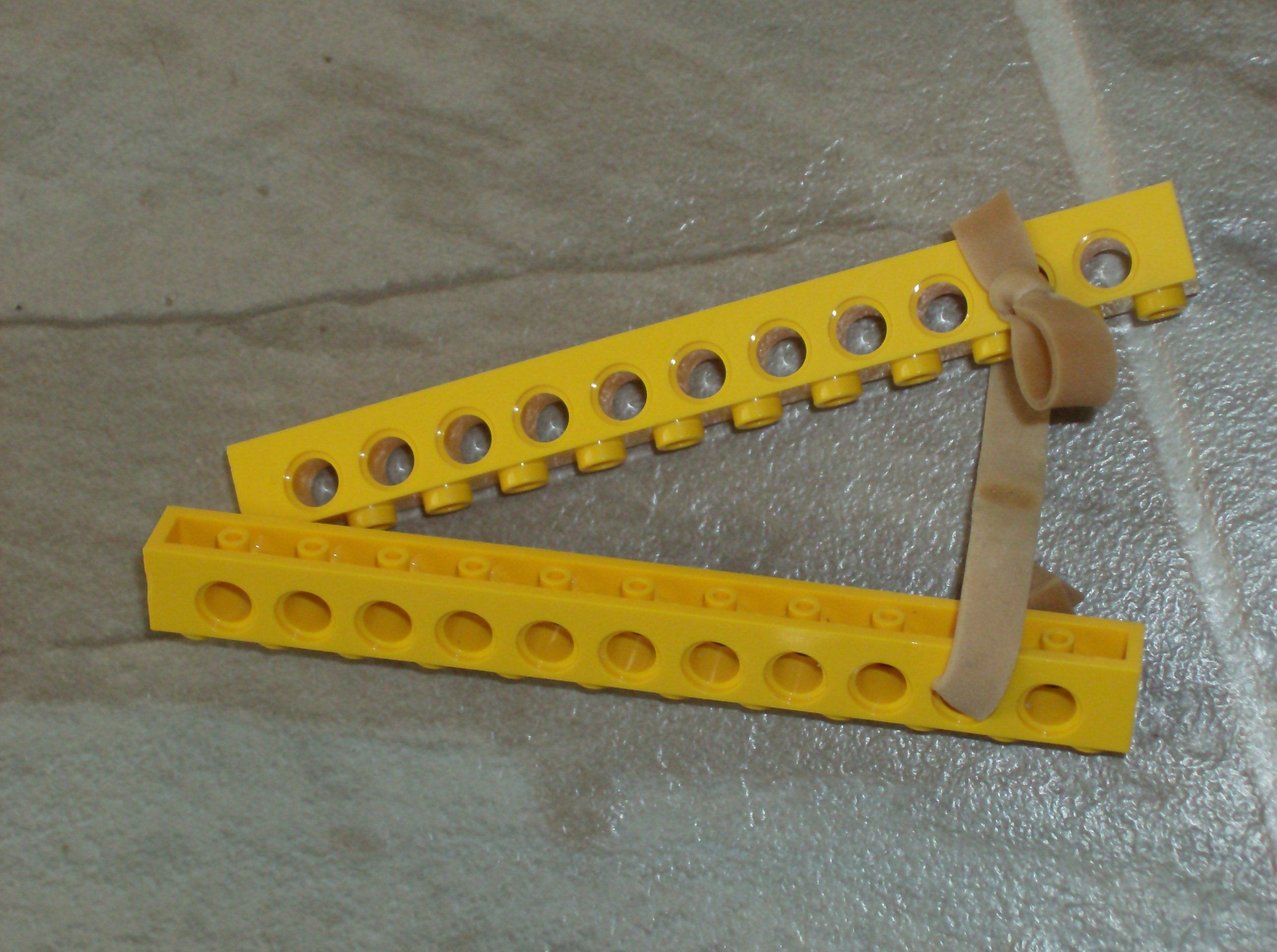 Switch Blade Lego/k'nex Knife : 12 Steps - Instructables