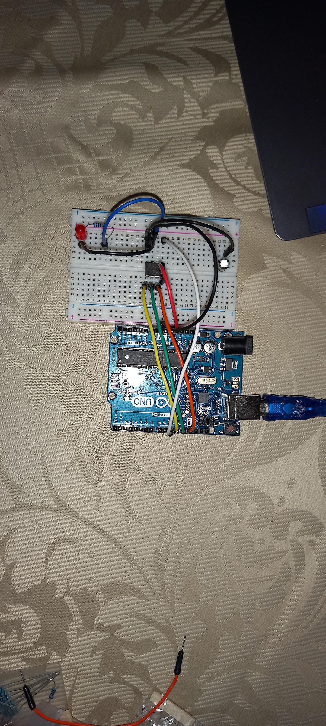 How to Program an Attiny85 From an Arduino Uno : 7 Steps - Instructables
