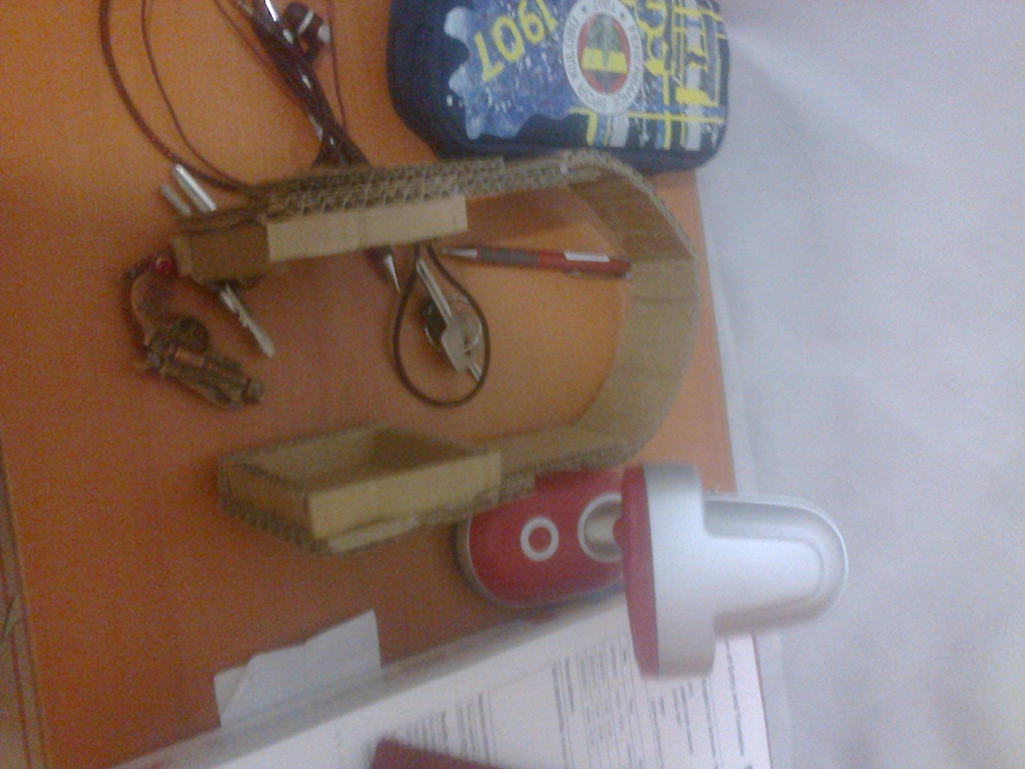 %100 Homemade Headphone : 6 Steps - Instructables