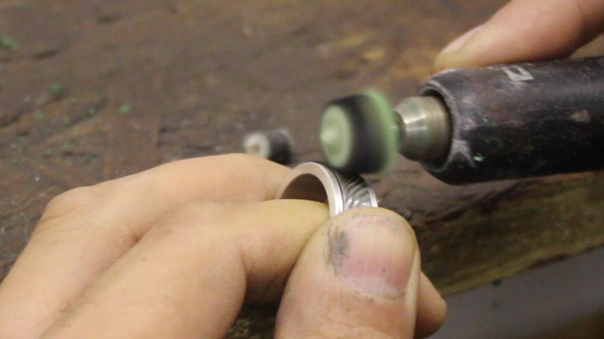 Damascus Steel and Silver Spinner Ring : 11 Steps (with Pictures ...