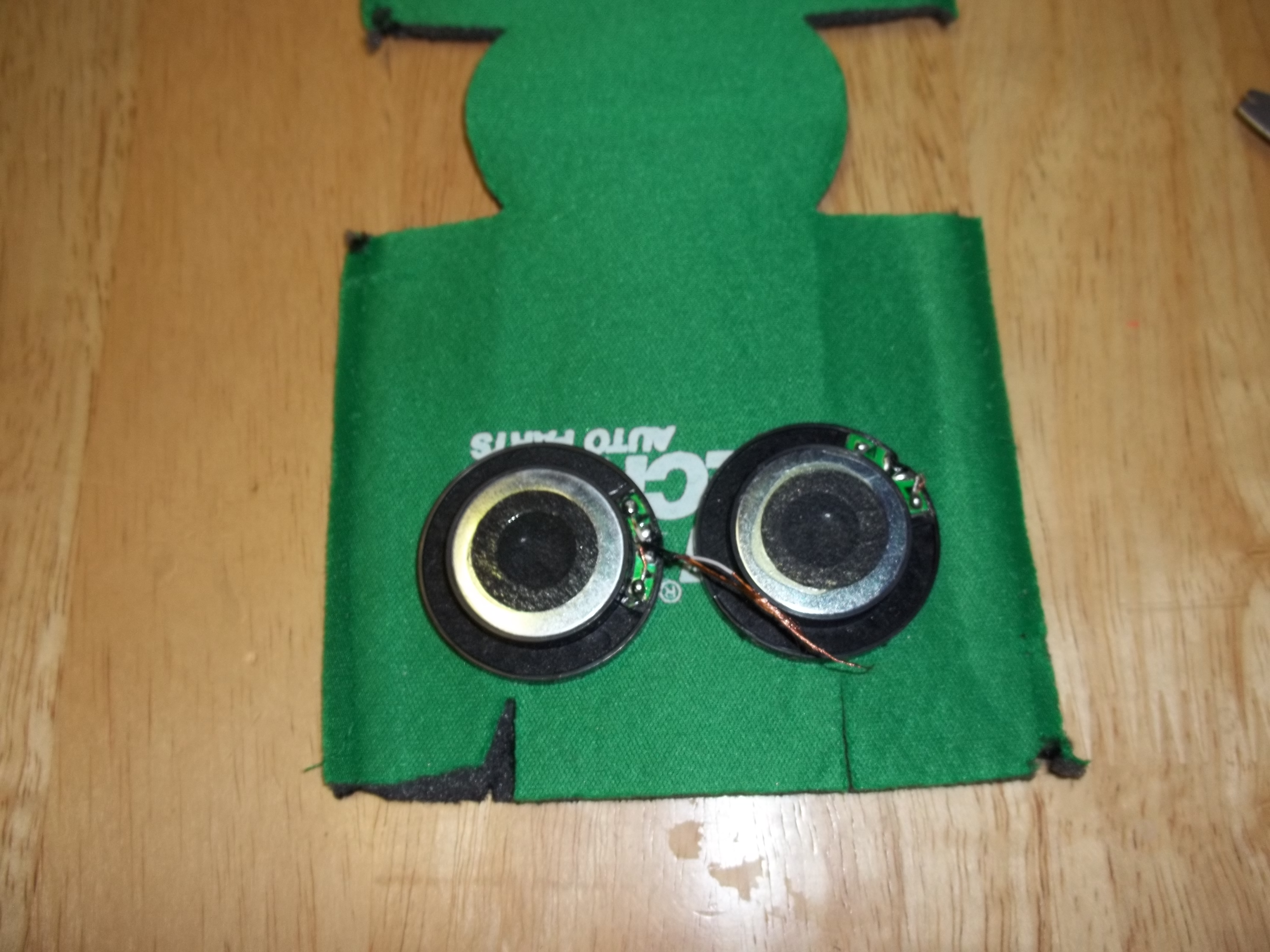 Altoid Ipod Speaker Case : 7 Steps - Instructables