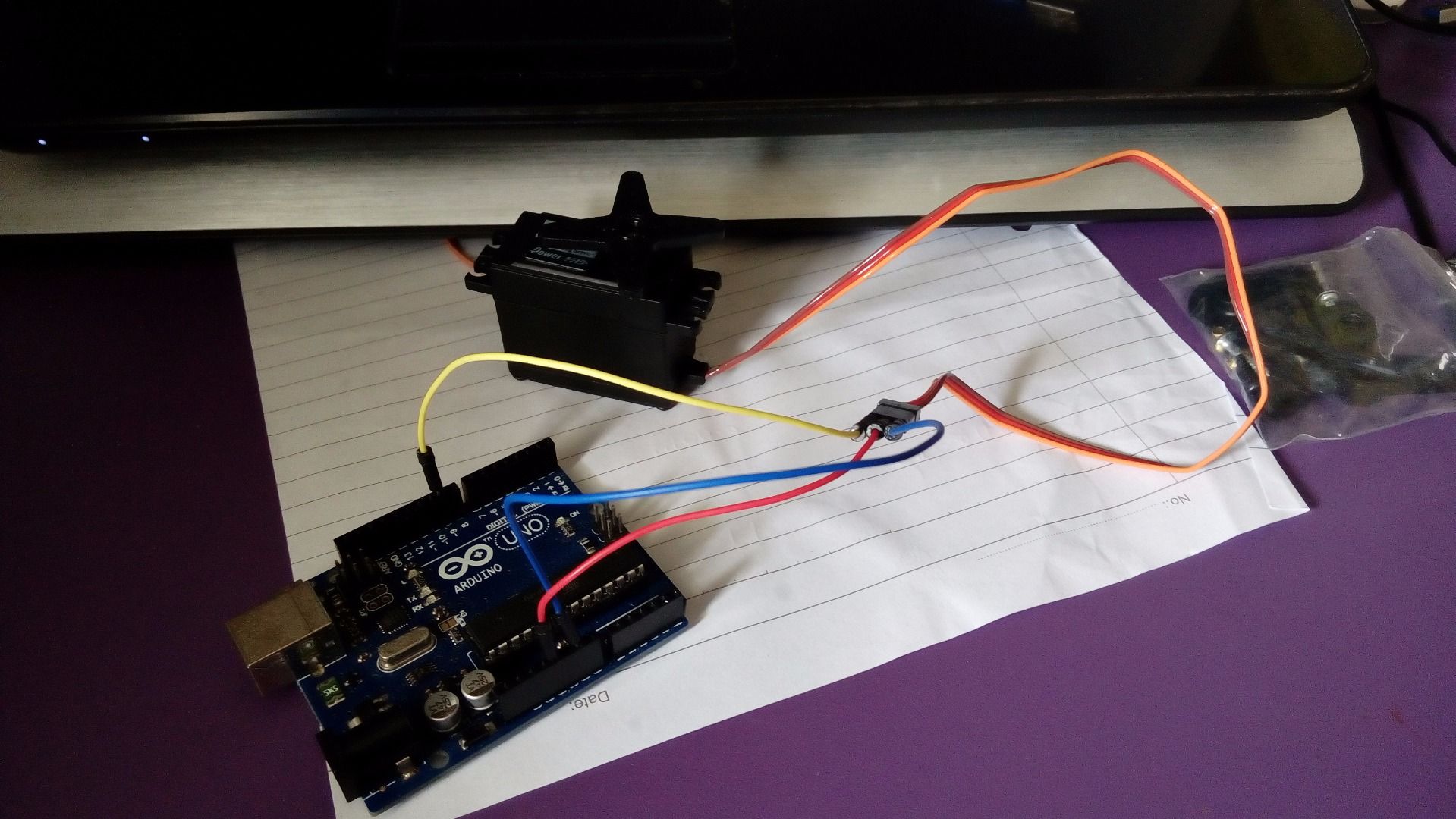 Controlling Servo Motor Using Keyboard Input : 4 Steps - Instructables