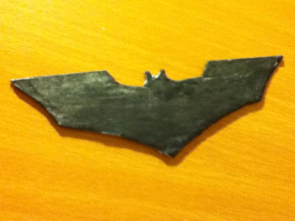 Make the Bat-Shuriken From Notepad Paper : 7 Steps - Instructables