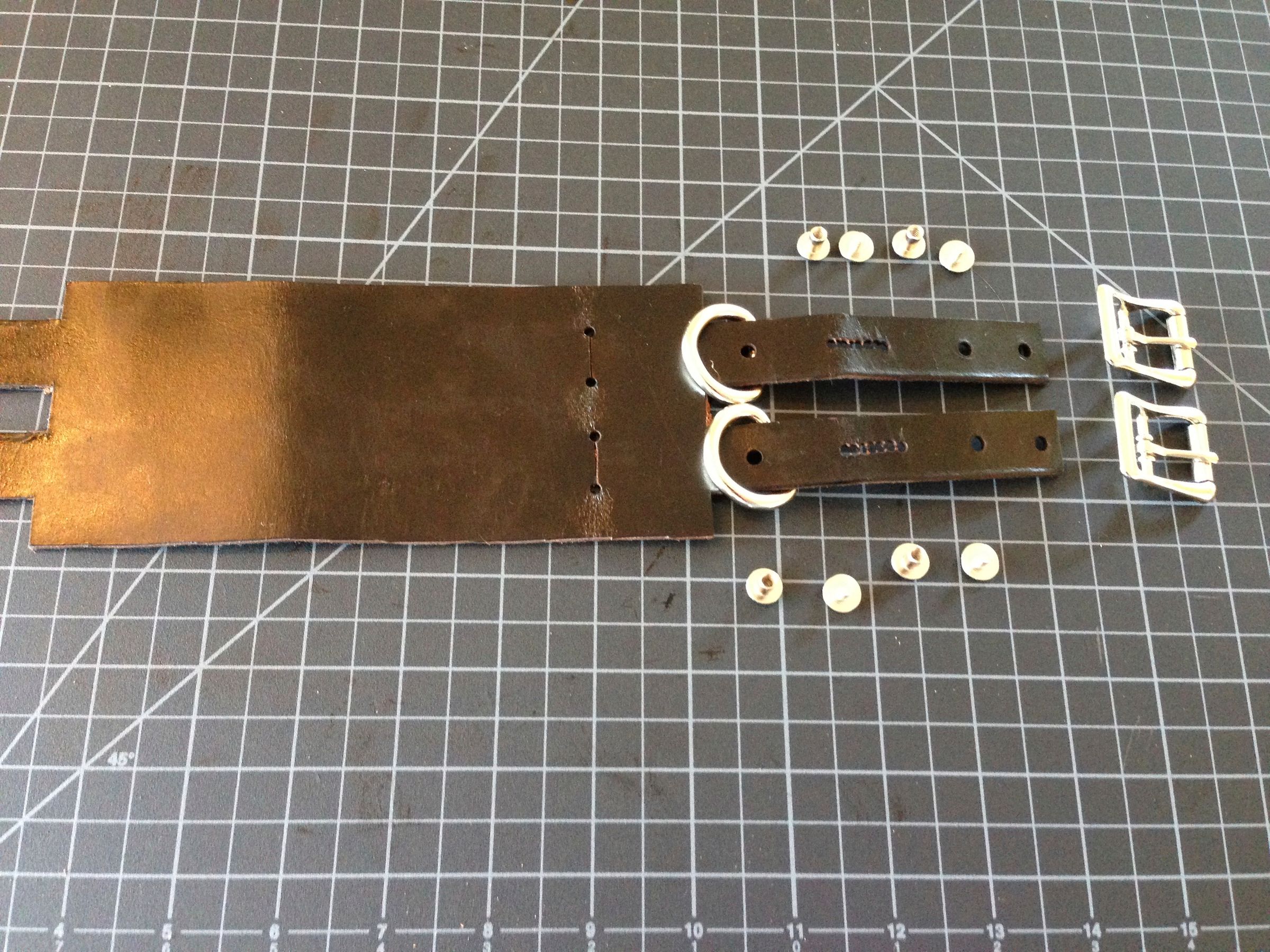 Leather Wrist Wraps/cuffs : 4 Steps (with Pictures) - Instructables