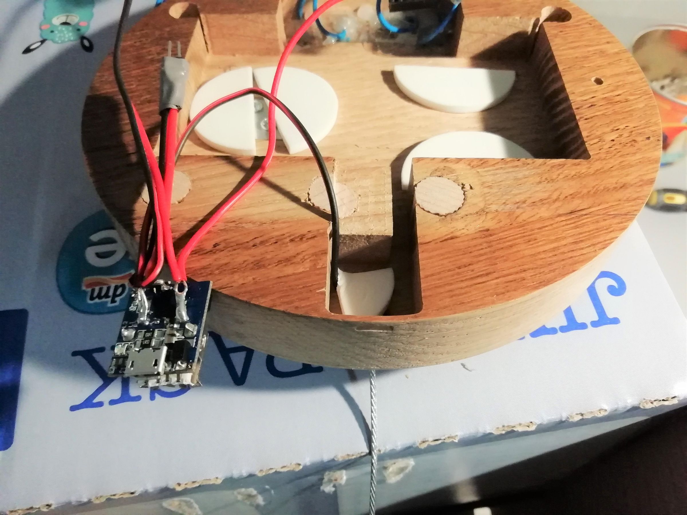 Modern Tensegrity Lamp : 14 Steps (with Pictures) - Instructables