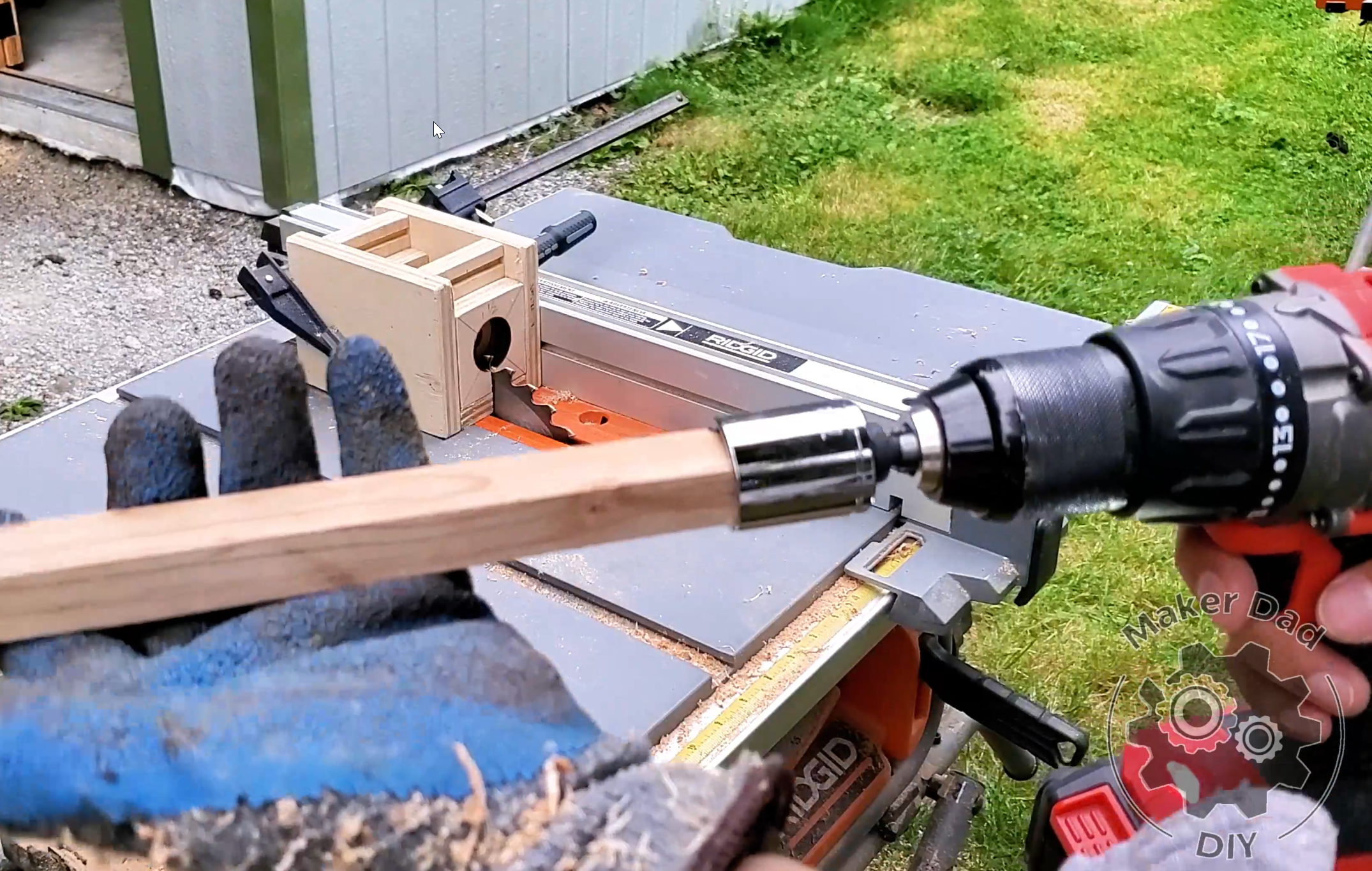 How to Make Dowels: Dowel Making Jig ( With Table Saw ) : 8 Steps (with ...