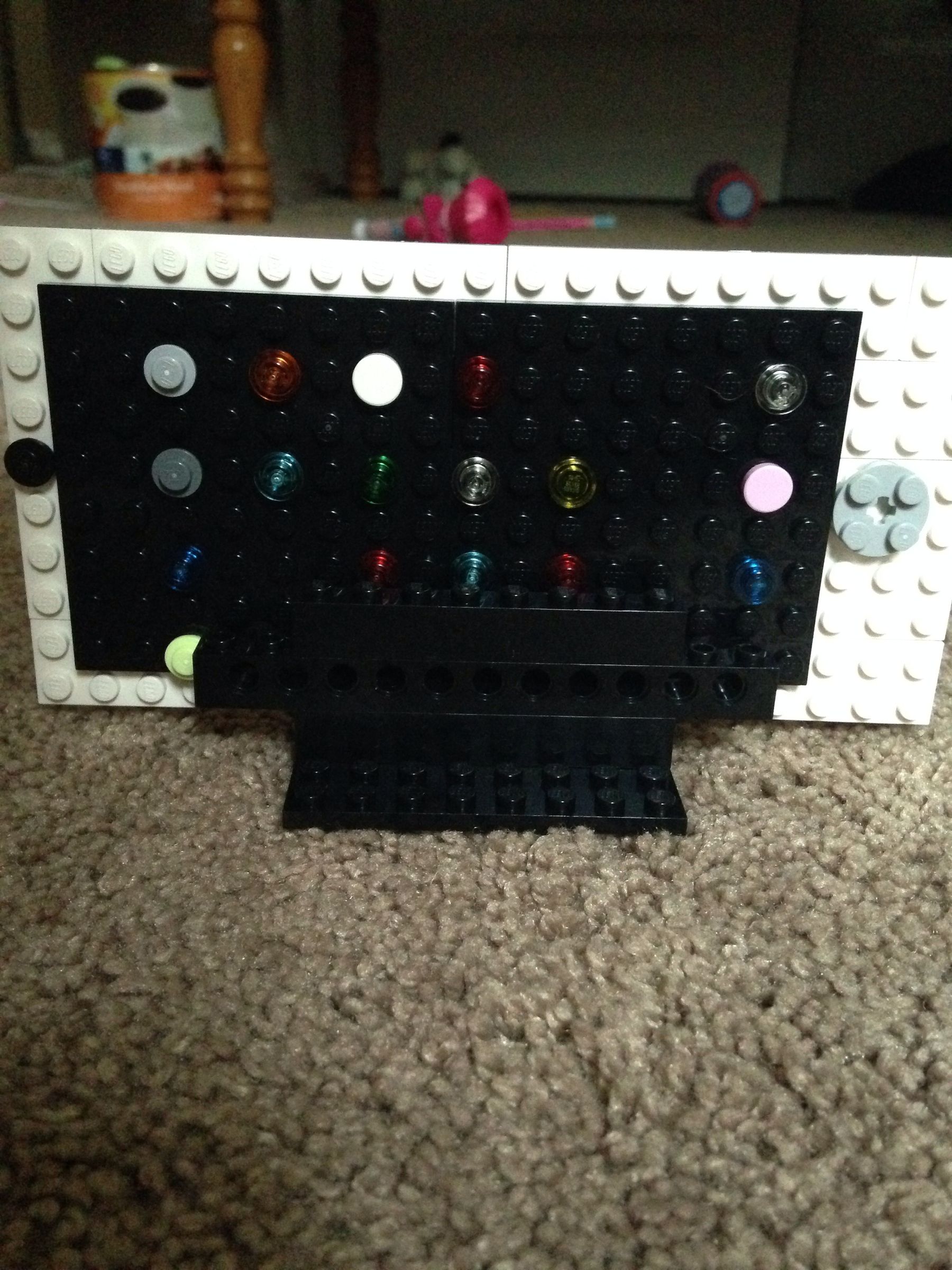 Easy Lego Phone Stand : 9 Steps - Instructables