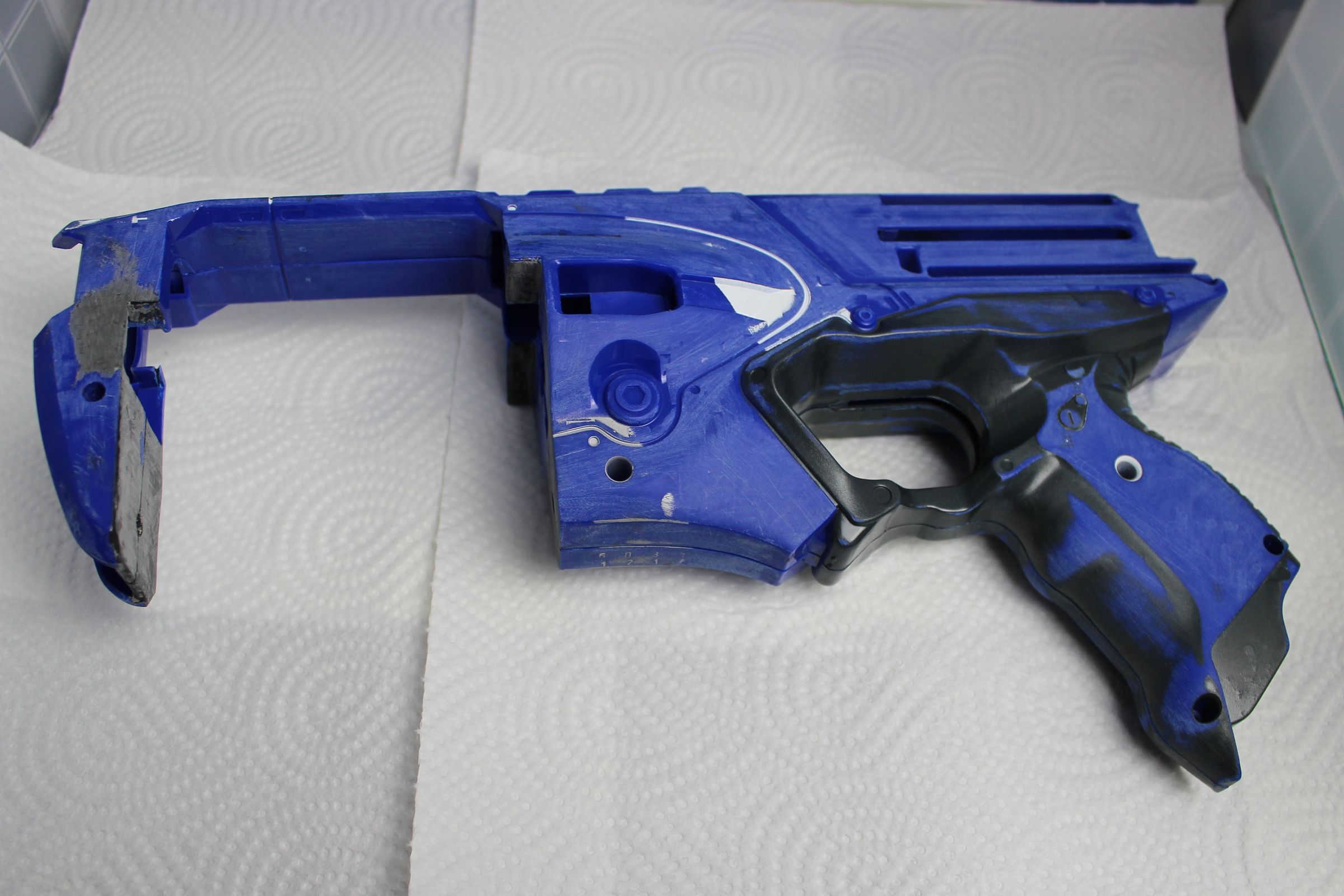 18 Shot Nerf Strongarm : 8 Steps (with Pictures) - Instructables