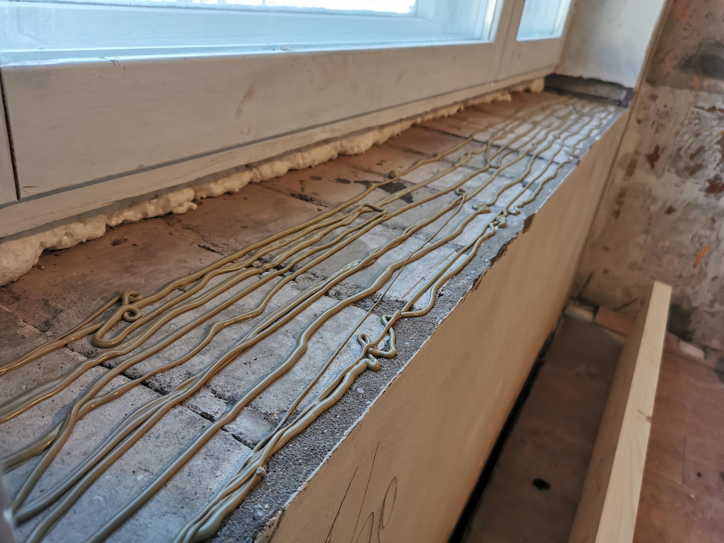 Wooden (Floating) Windowsills : 11 Steps (with Pictures) - Instructables