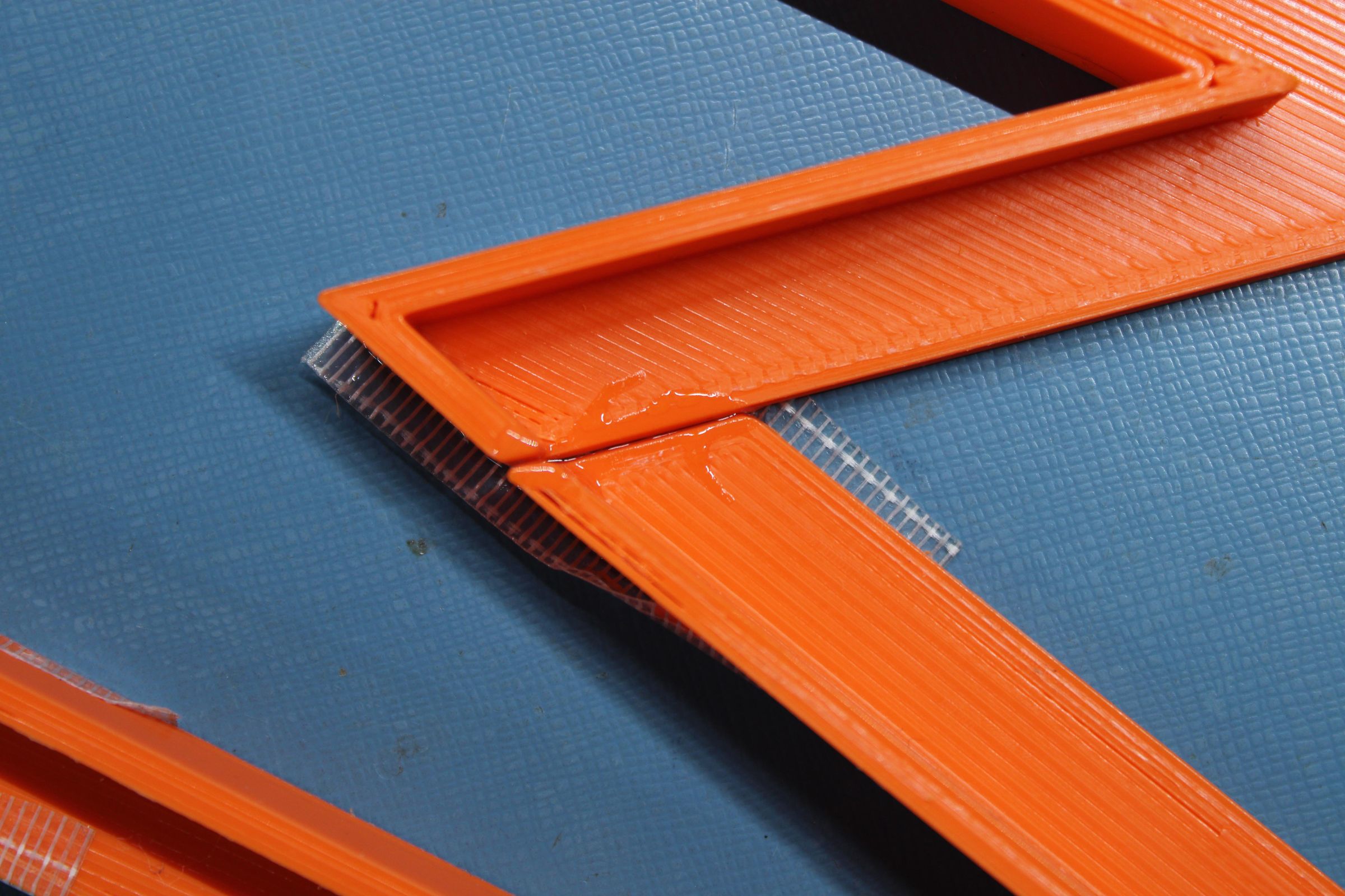 3D Printed Glowing Lightning Bolt Logo : 8 Steps (with Pictures ...