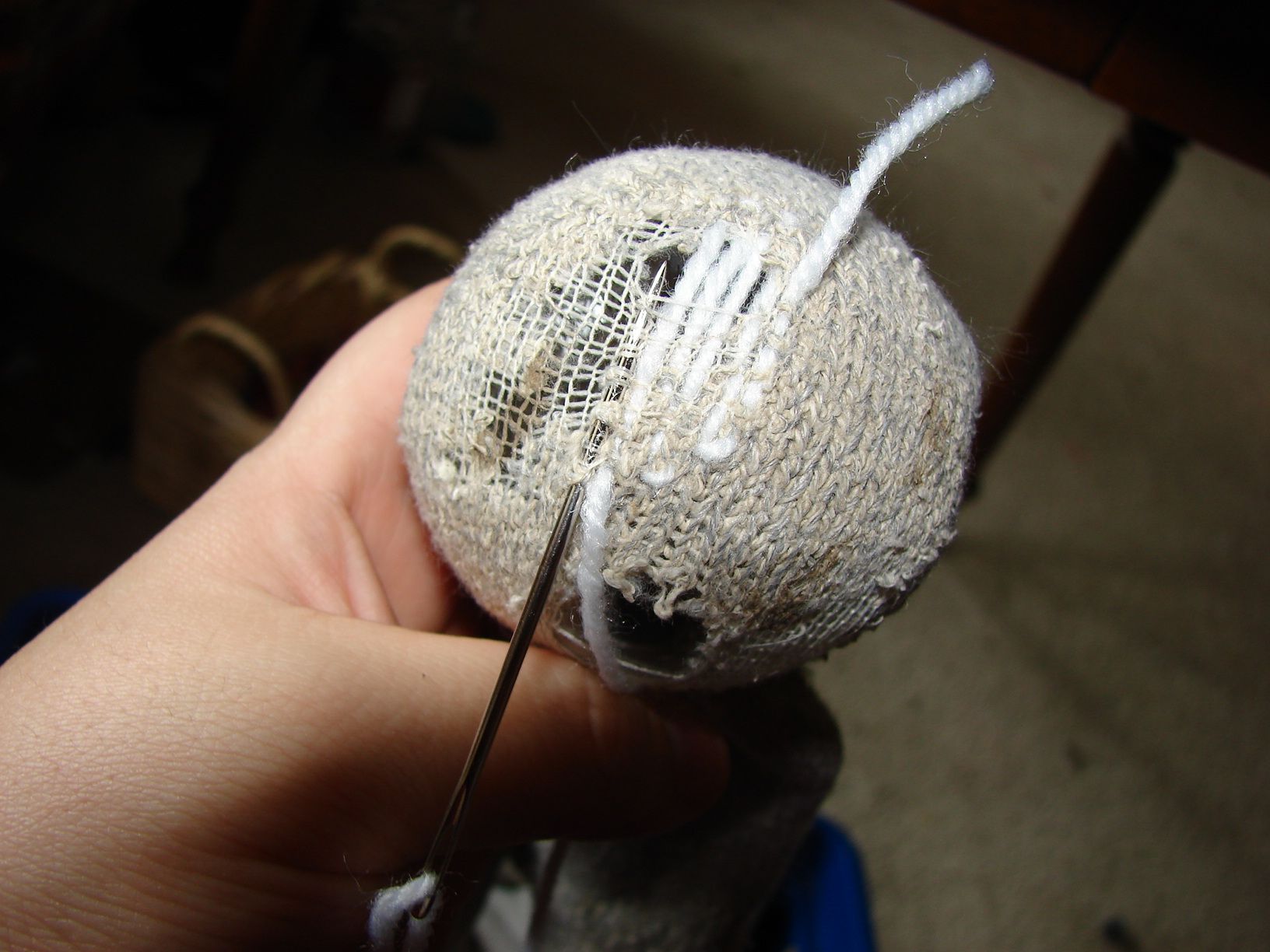 How to Mend a Sock : 8 Steps (with Pictures) - Instructables