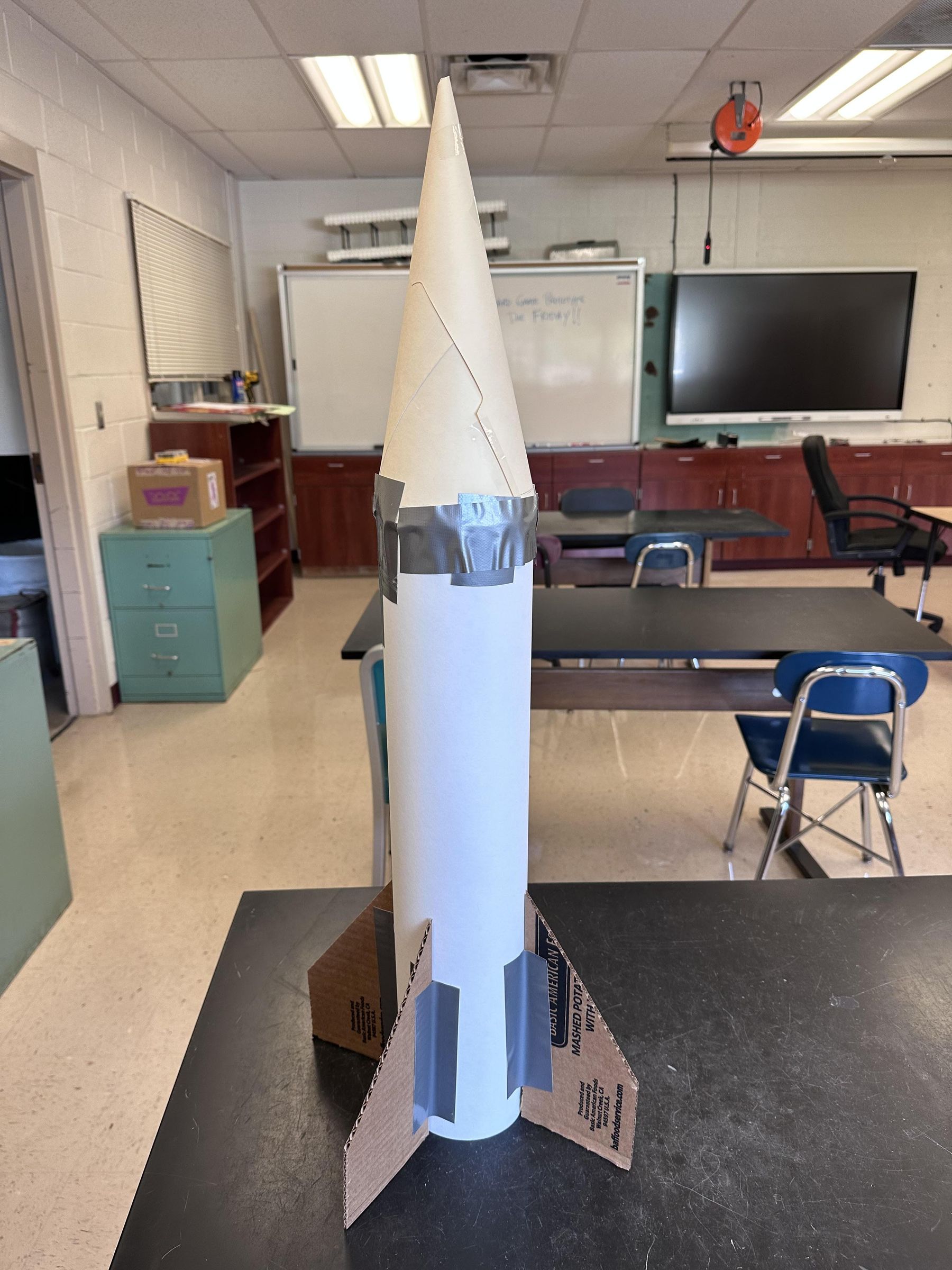 Water Bottle Rocket : 7 Steps - Instructables