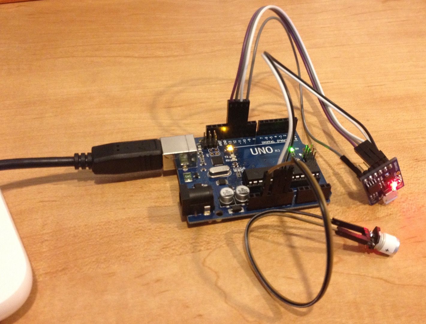 How to Unlock Digispark ATtiny85 and Convert It to a Trinket : 8 Steps ...