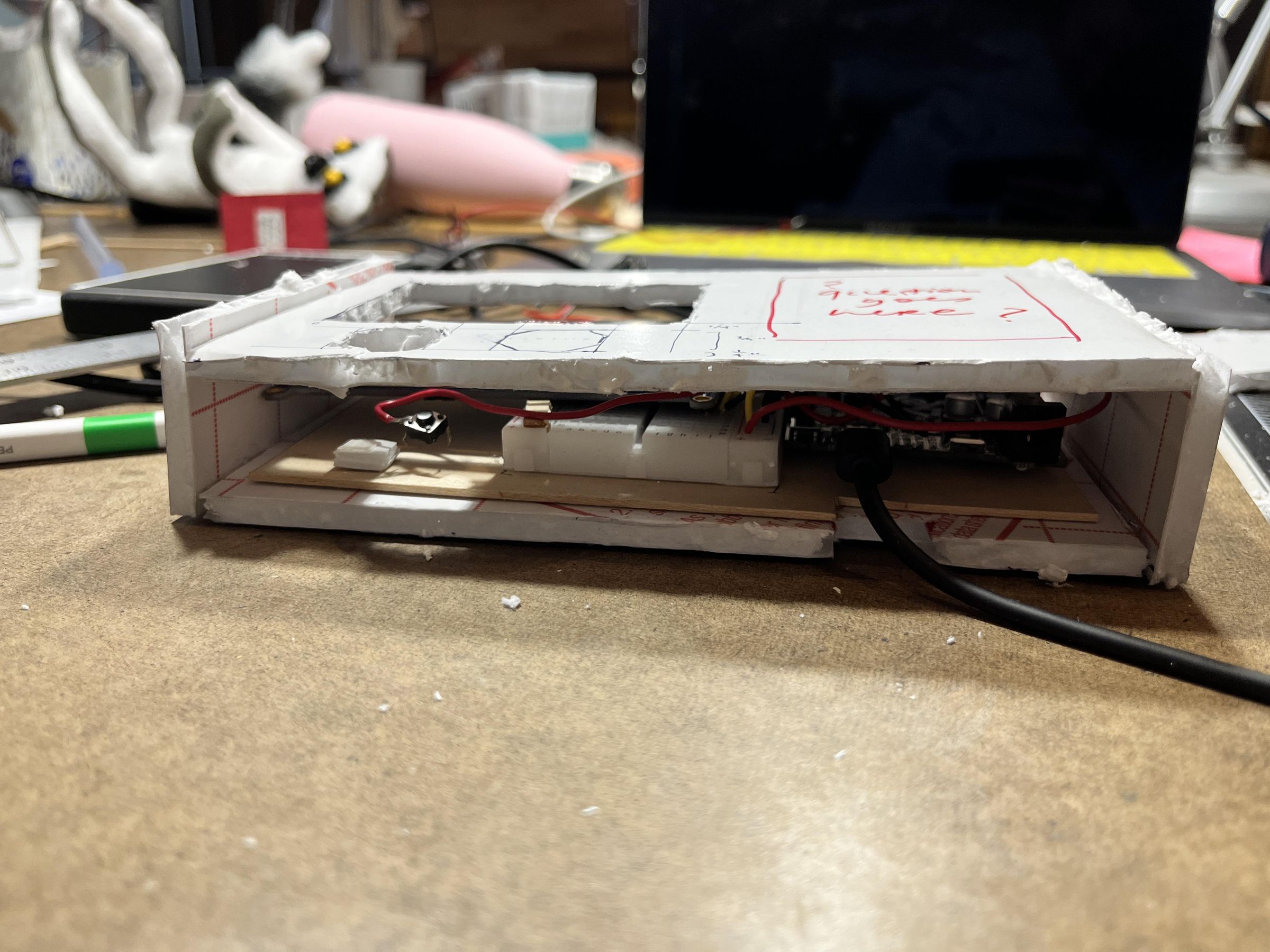 Button-Activated Polling Screen : 6 Steps - Instructables