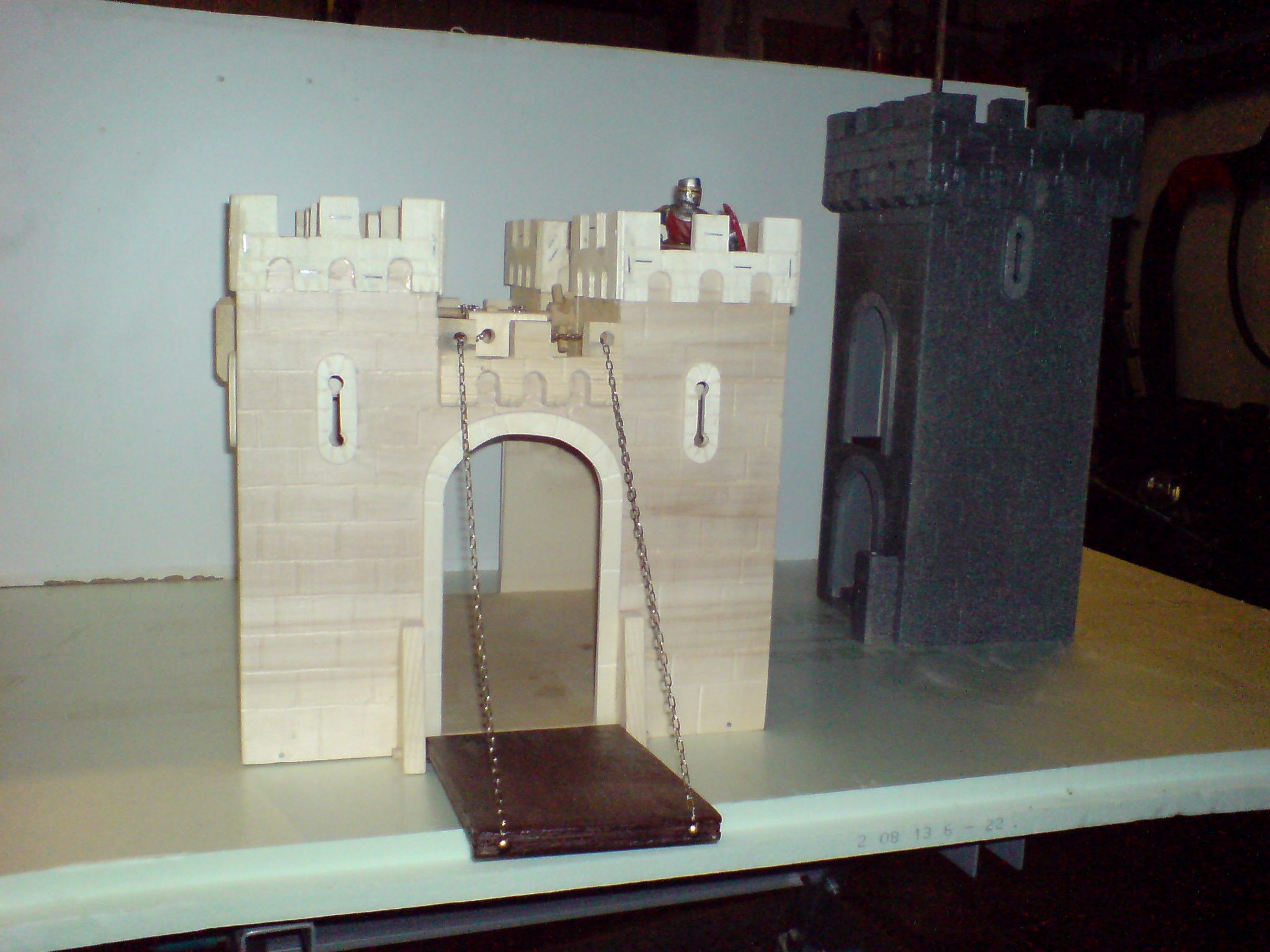 Modular Wooden Knights Castle : 4 Steps (with Pictures) - Instructables