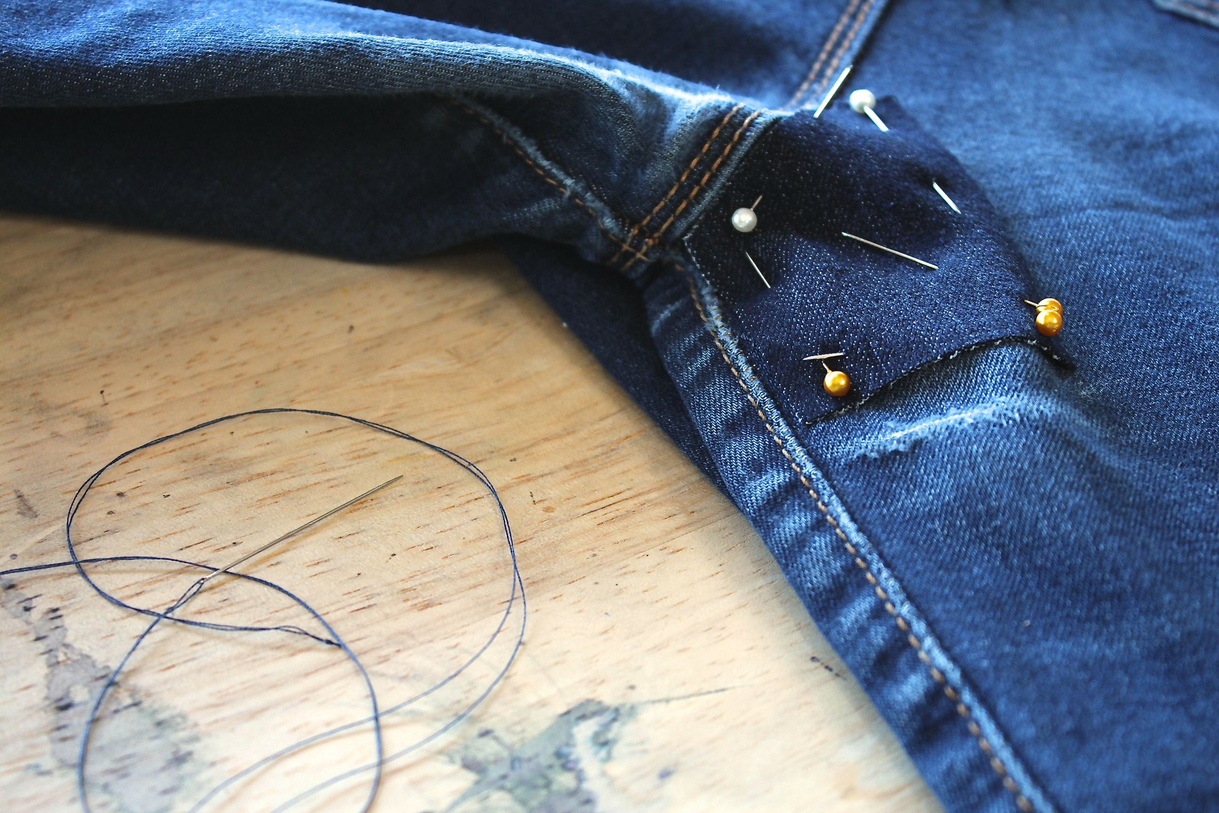 How to Patch Stretchy Jeans : 5 Steps (with Pictures) - Instructables
