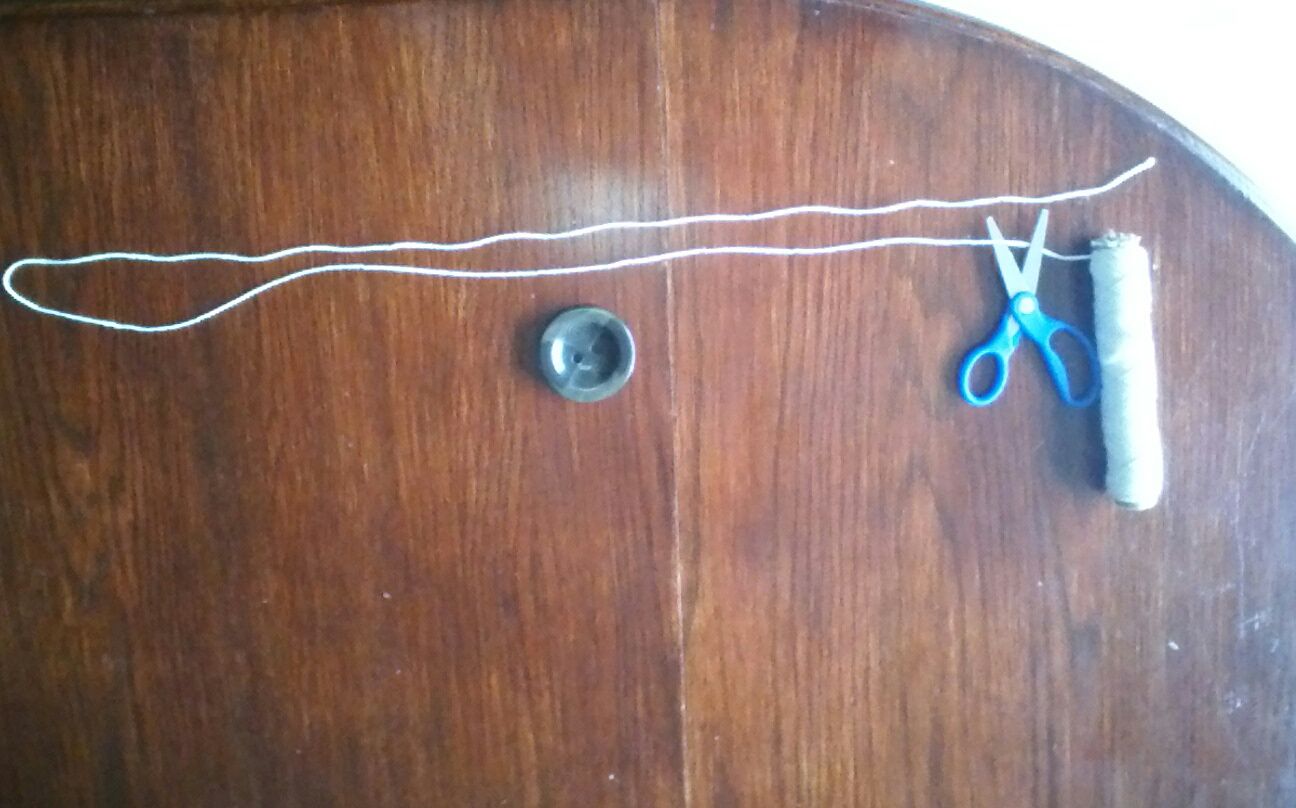 Spinning Button Toy : 6 Steps - Instructables