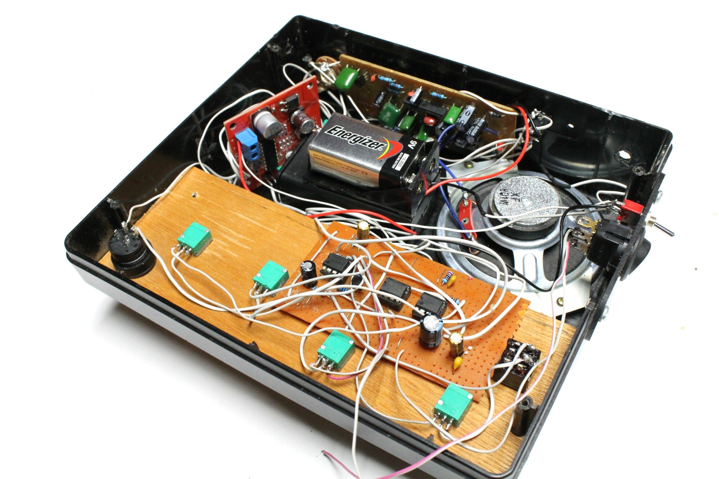 Dub Siren Synth - 555 Timers : 14 Steps (with Pictures) - Instructables