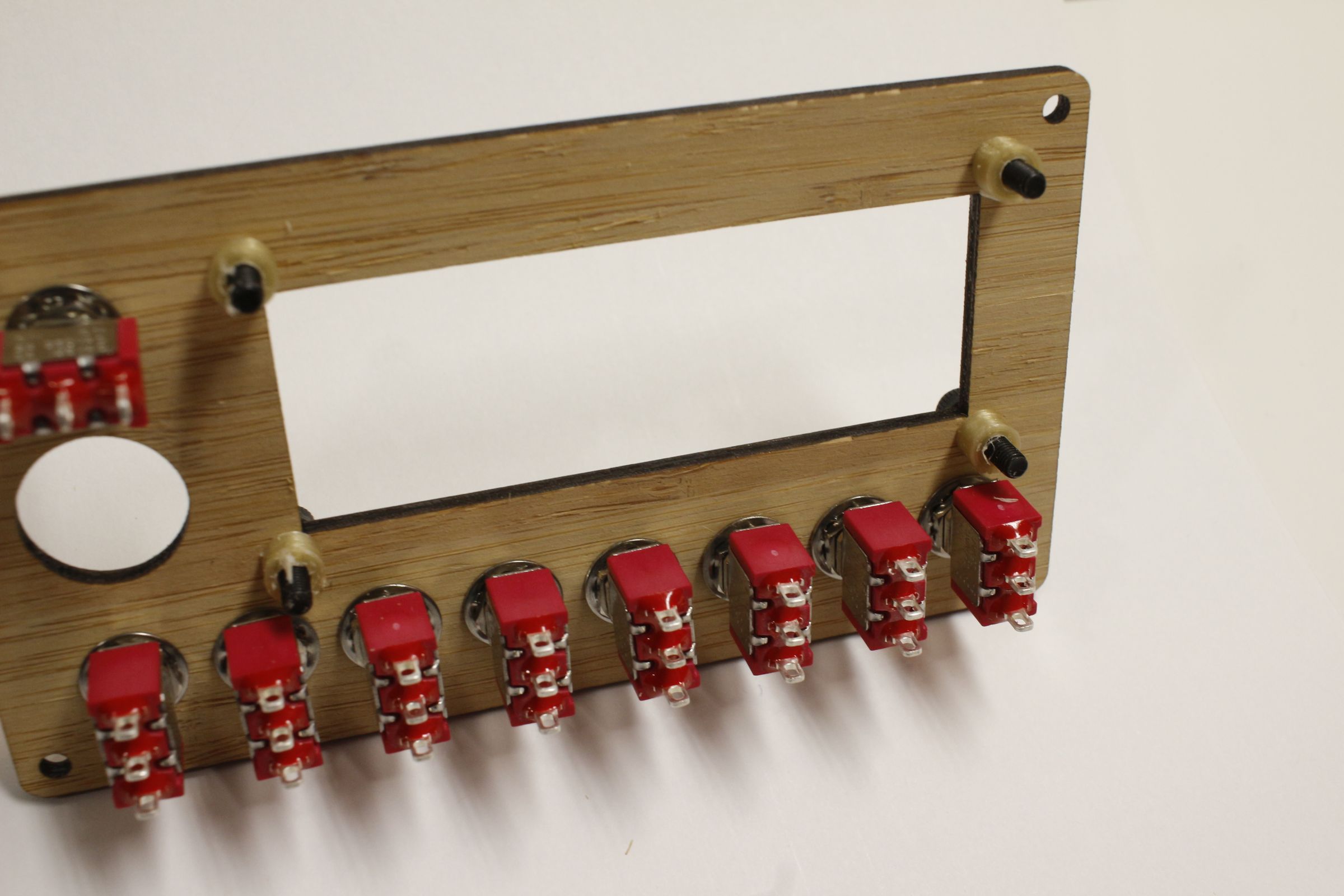 Binary Game : 9 Steps (with Pictures) - Instructables
