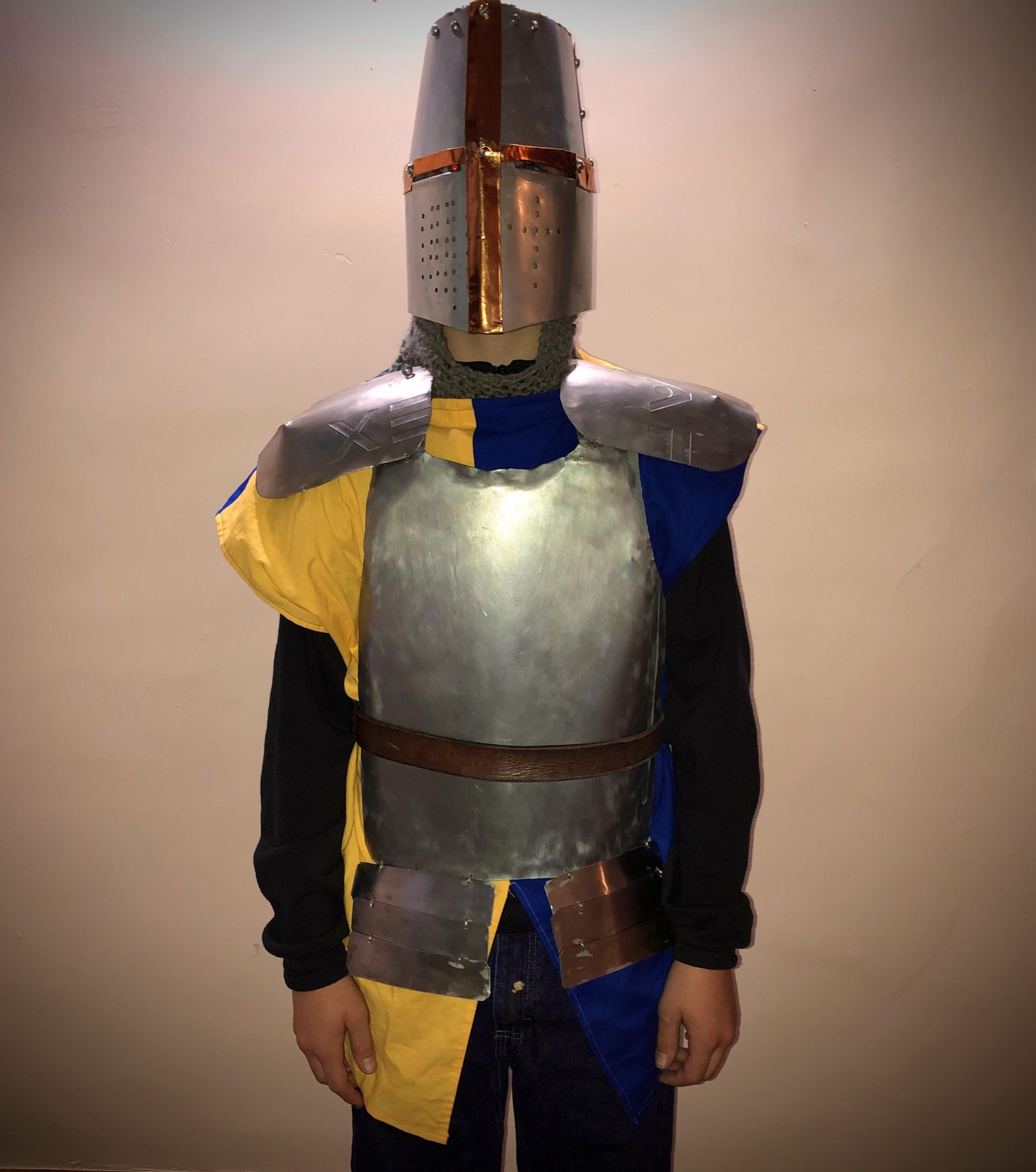 Homemade Knight Costume : 5 Steps - Instructables