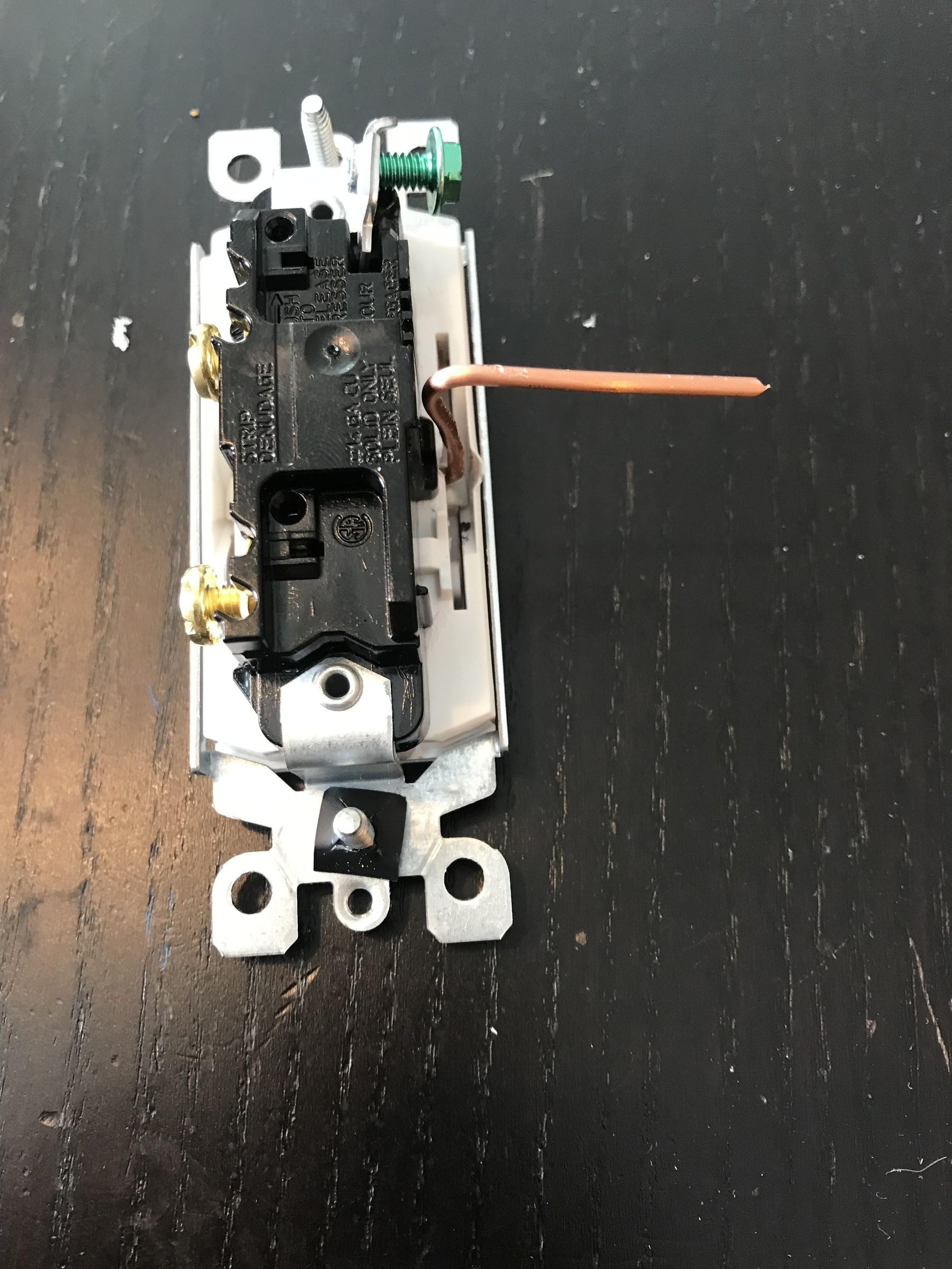 Remote Controlled Light Switch (Arduino) : 3 Steps - Instructables