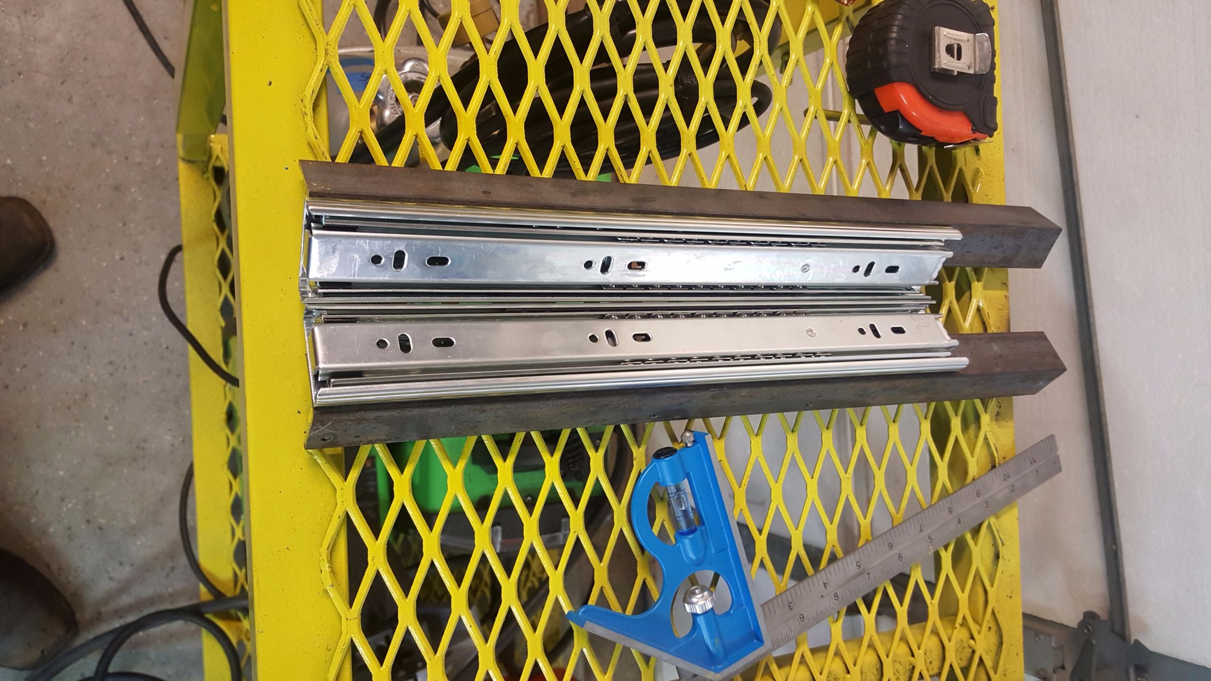 How to Make a Metal Drawer! : 10 Steps (with Pictures) - Instructables