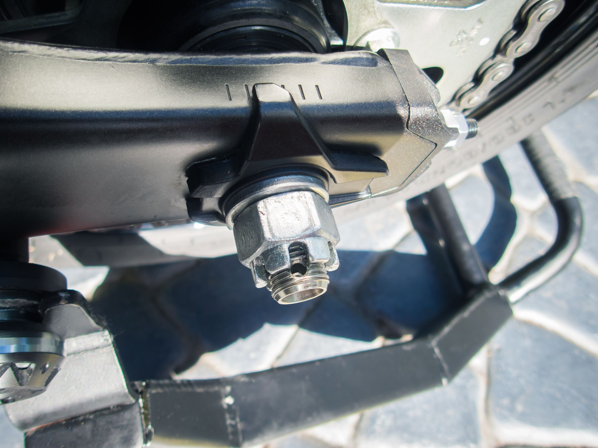 DIY - Motorcycle Chain Tension Adjustment & Rear Wheel Alignment : 13 ...