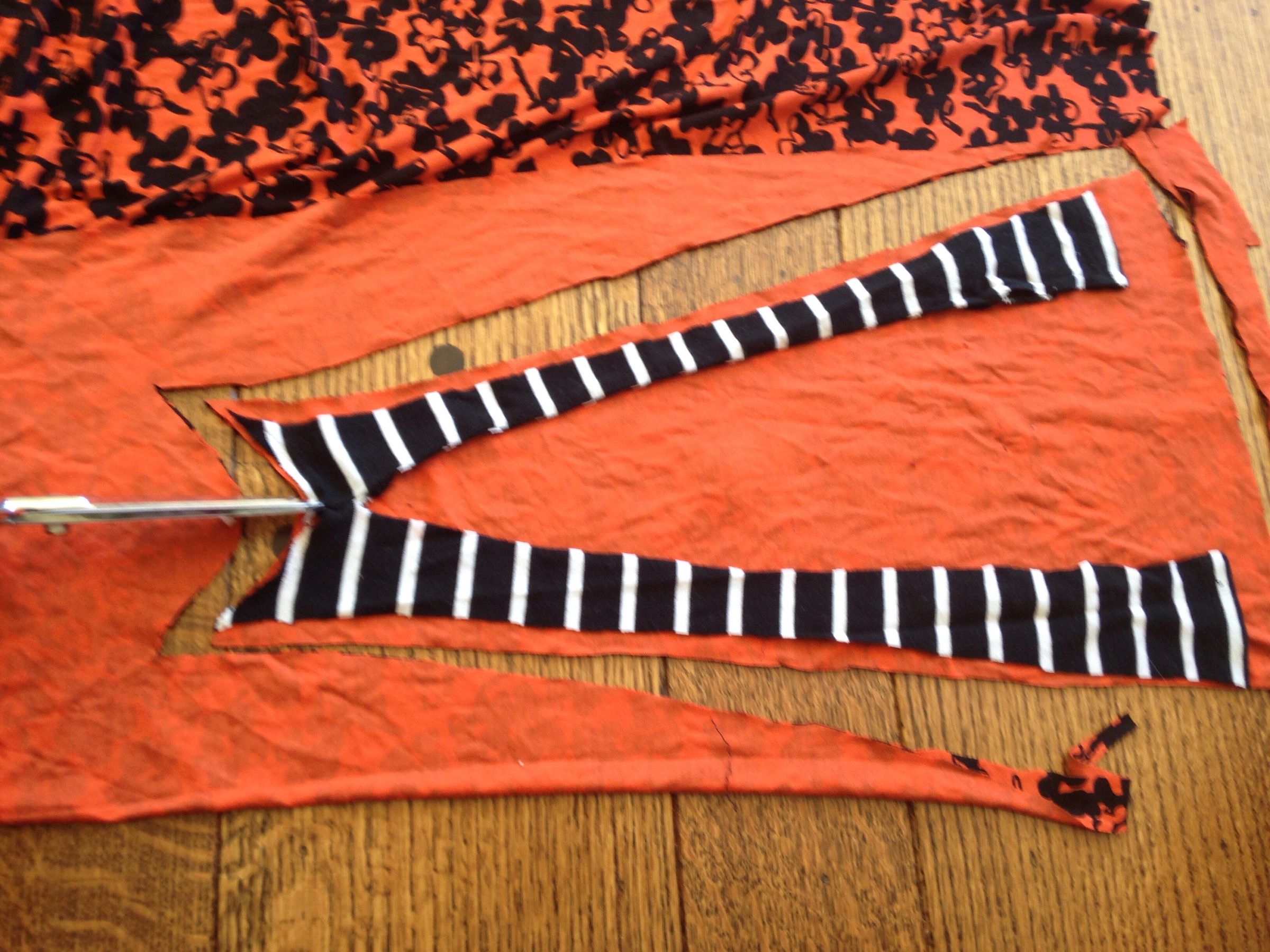 Make an A-line Tee Out of a Fitted Tee : 5 Steps - Instructables