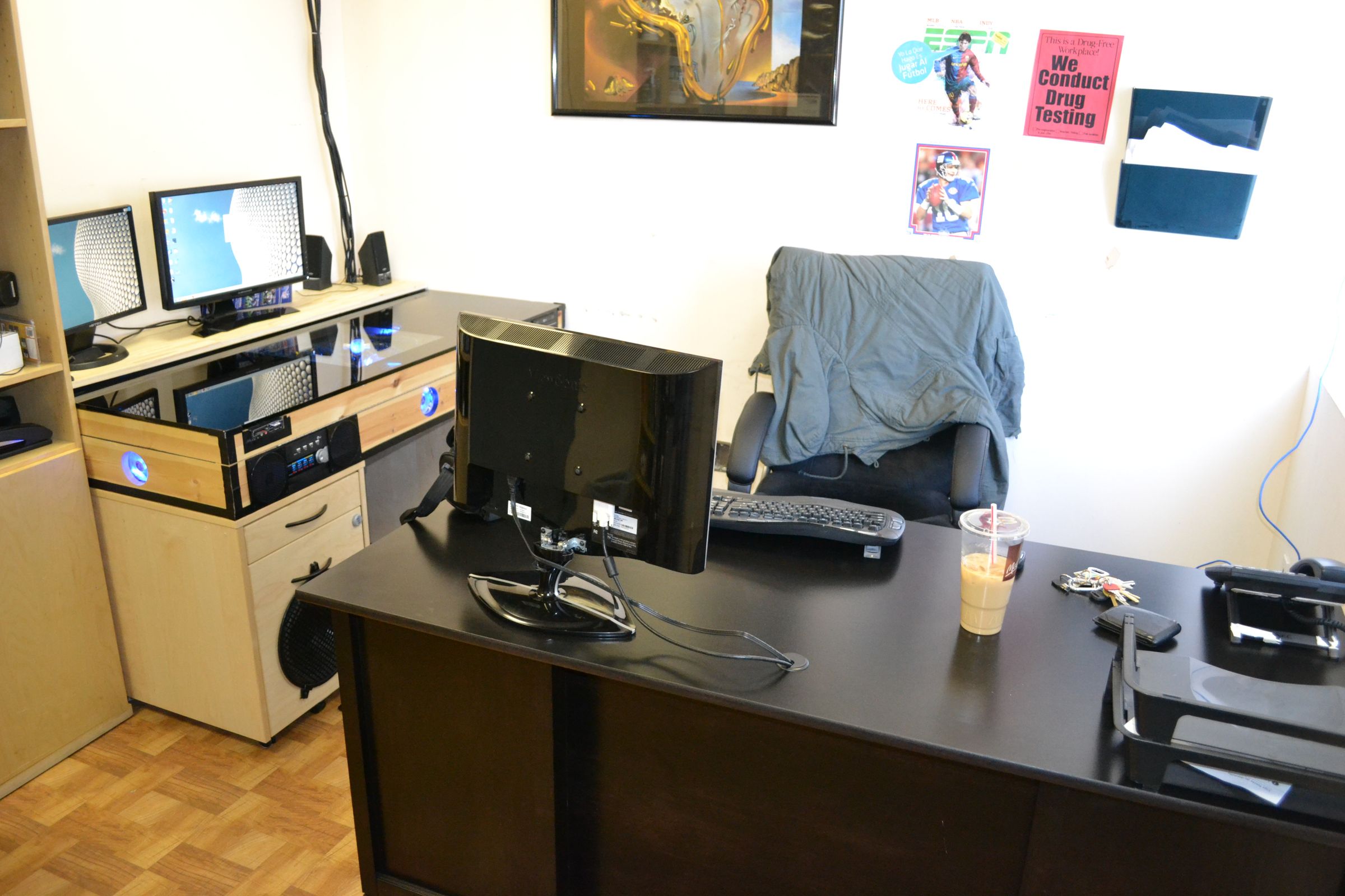 Desk With Built in PC - Instructables